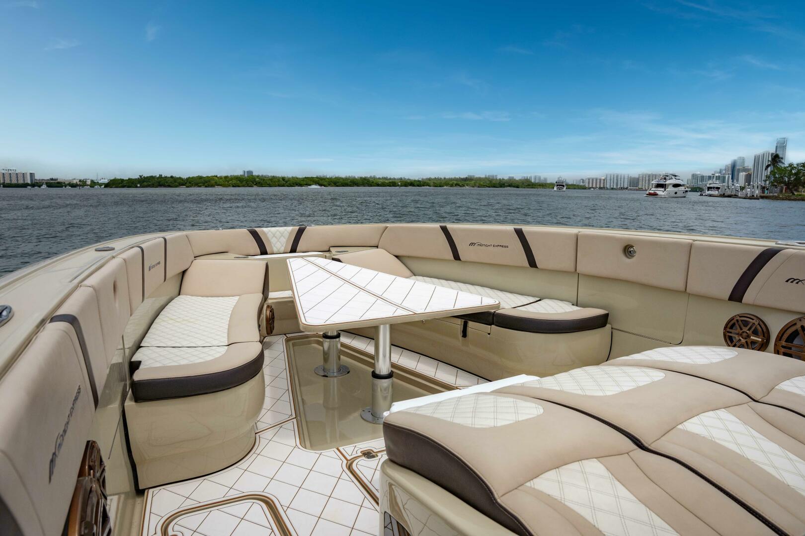 2019 43 Midnight Express 43 Open Boats for Sale