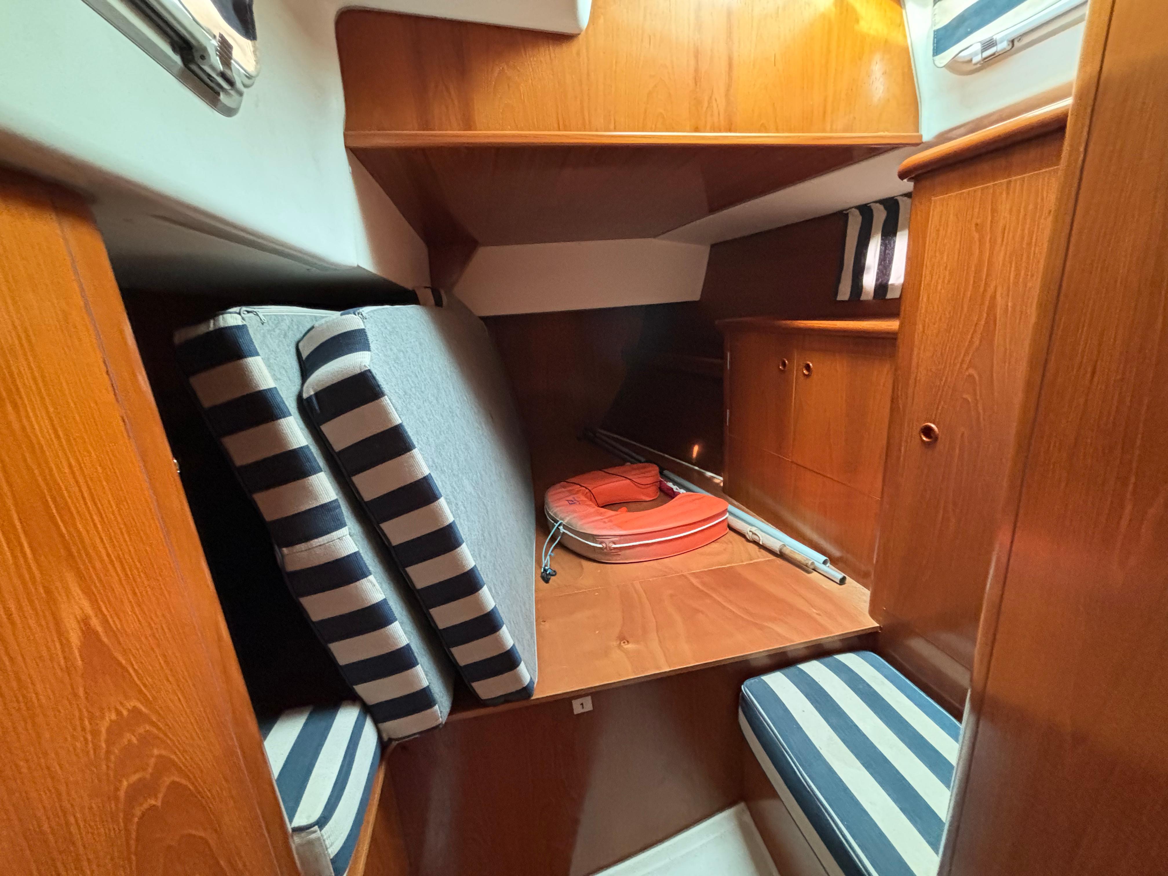 Beneteau 50 Sailing Monohull for sale | The Moorings Yacht Brokerage