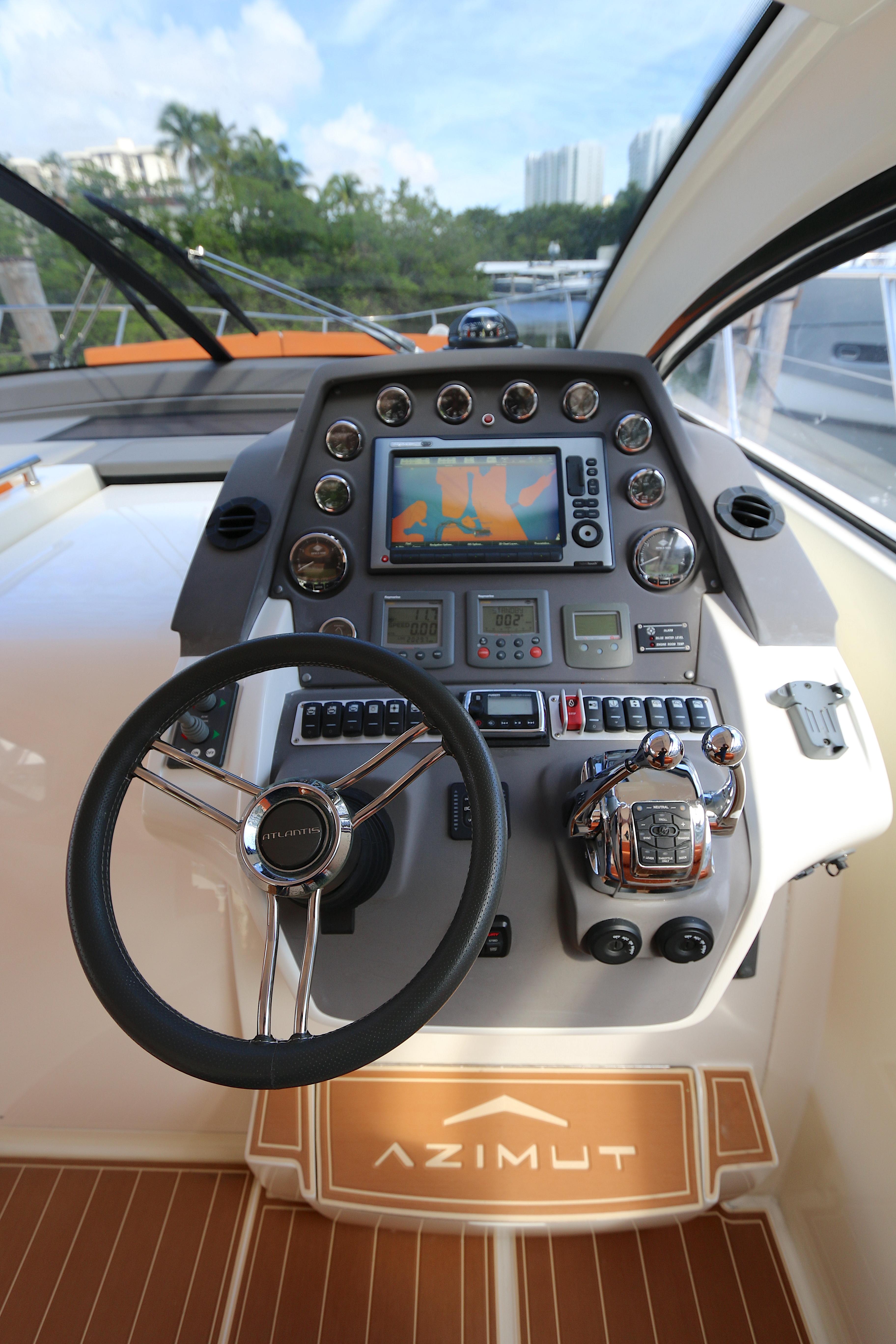 Indigo Yacht for Sale | 48 Azimut Yachts Aventura, FL | Denison Yacht Sales