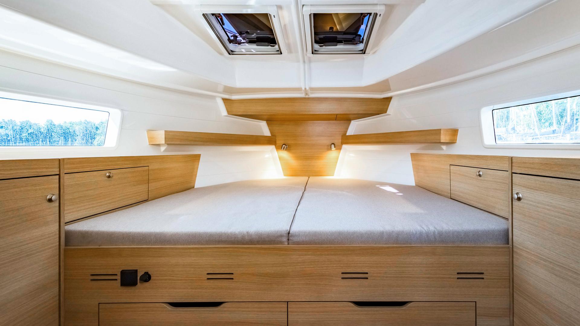 Platinum 40 Fly Yacht for Sale | 39 Odysseya Yachts Gizycko, Poland ...