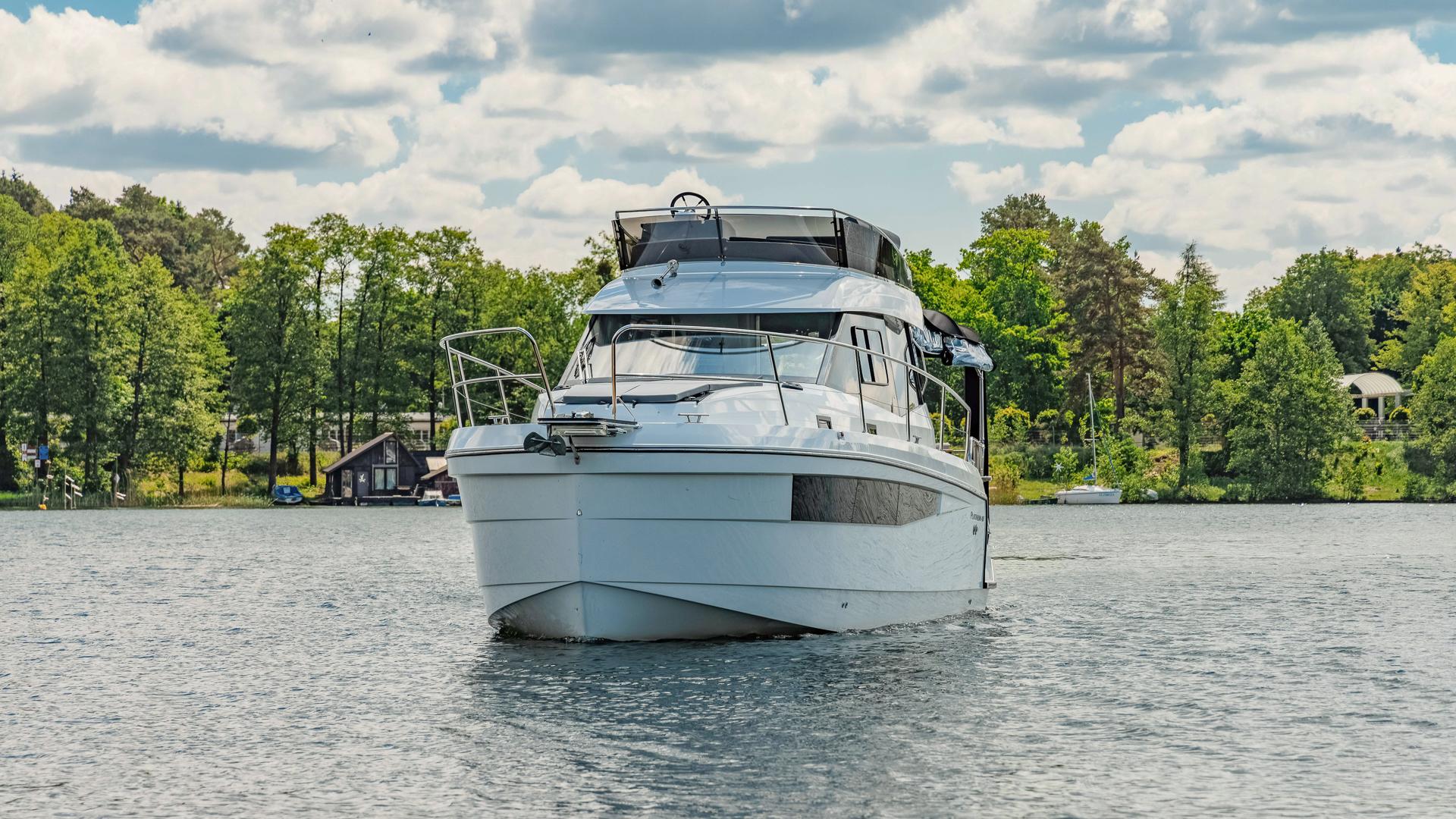 Platinum 40 Fly Yacht for Sale | 39 Odysseya Yachts Gizycko, Poland ...