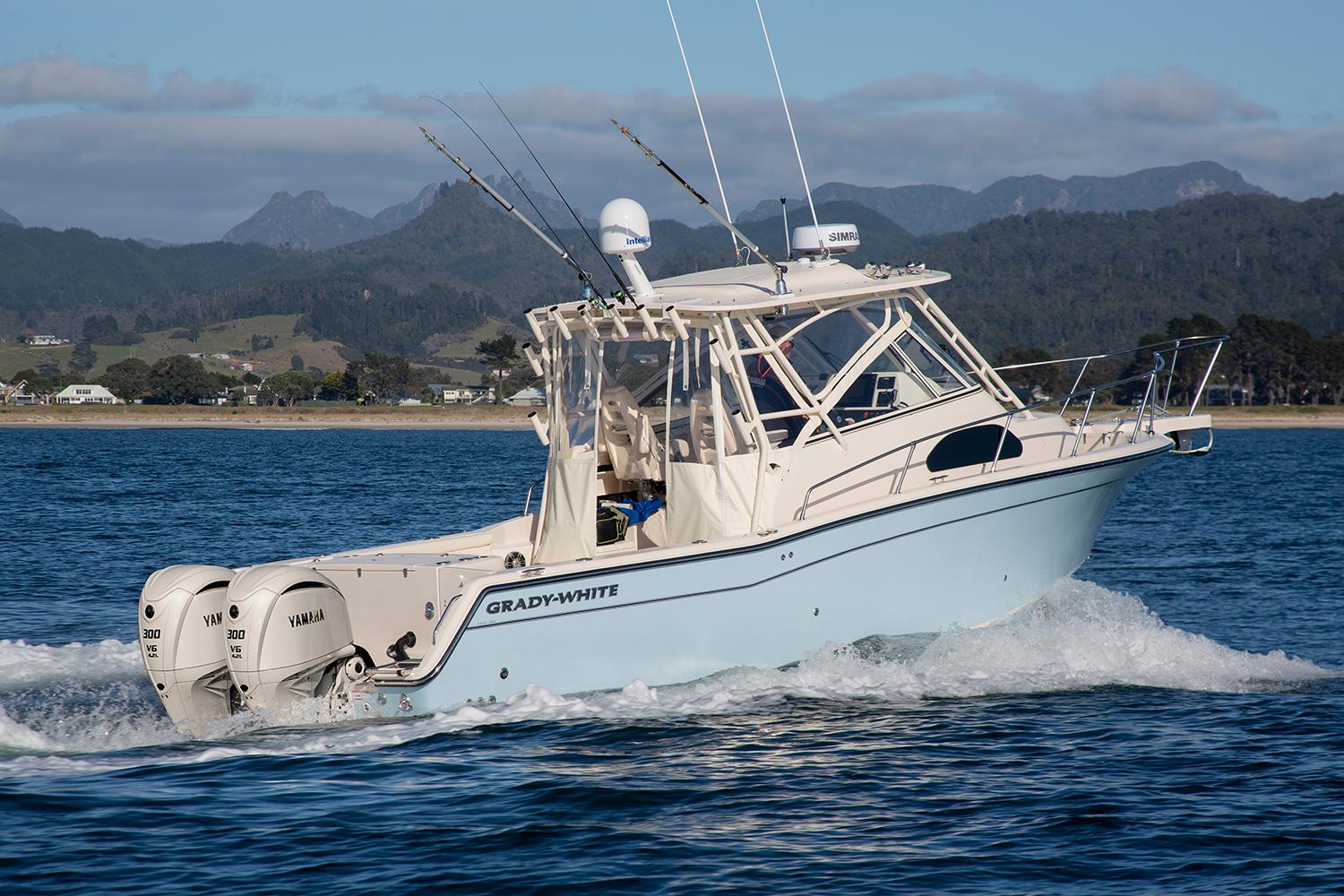 2026 Grady-White Marlin 300 - Boats Incorporated