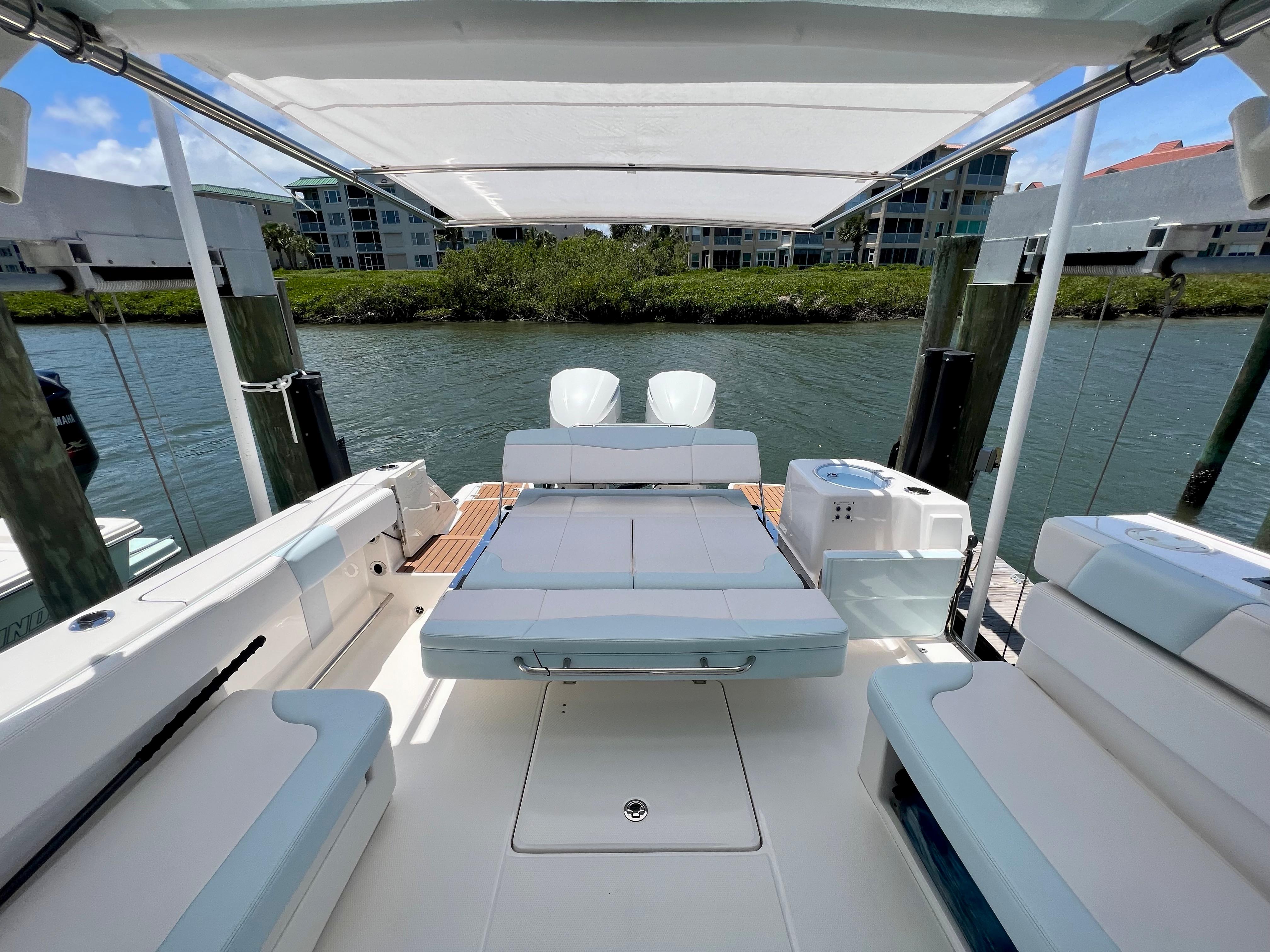 Yacht for Sale | 31 Robalo Yachts Daytona Beach, FL | Denison Yacht Sales