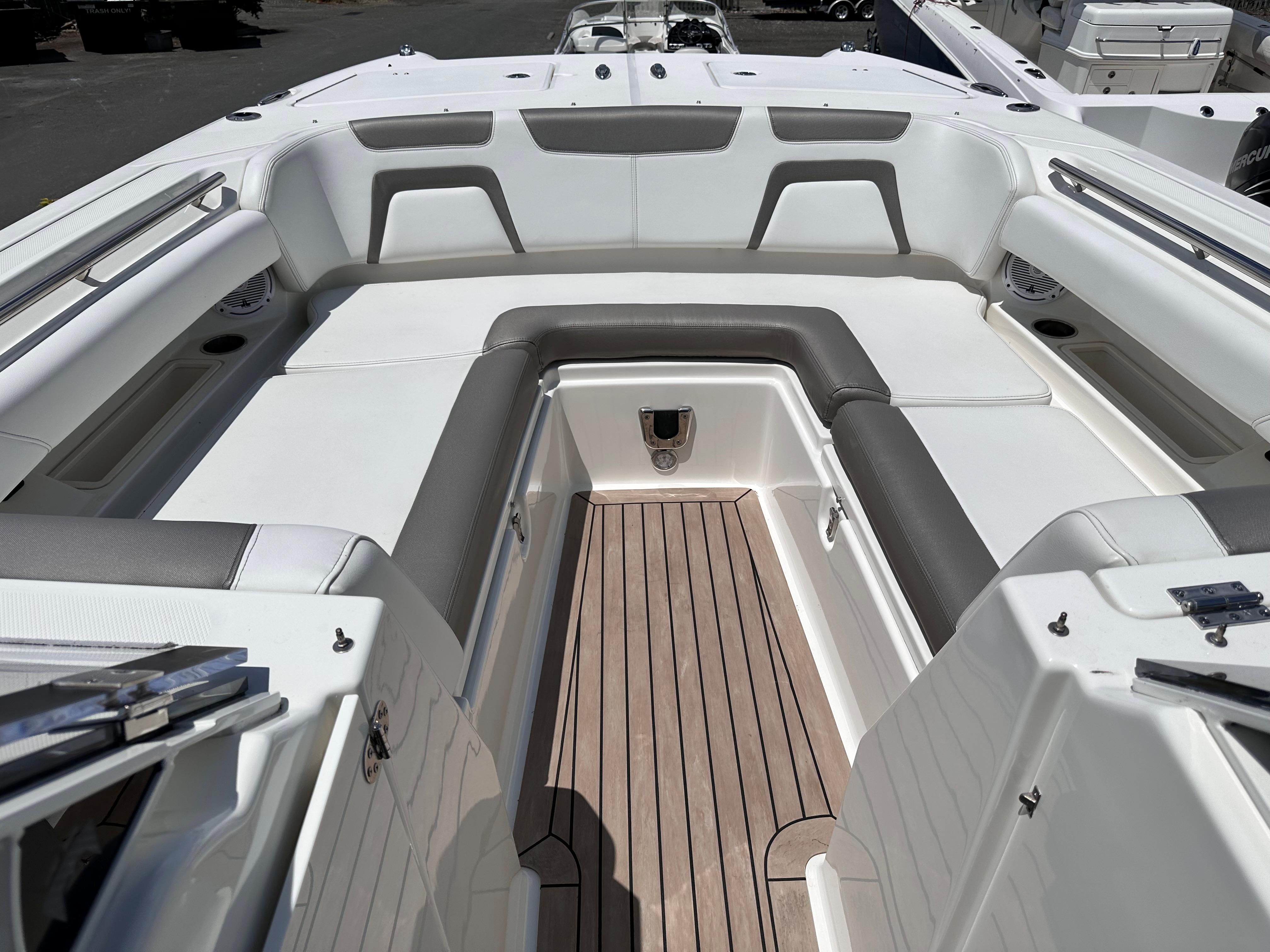 2019 28 World Cat 280 DC Boats for Sale