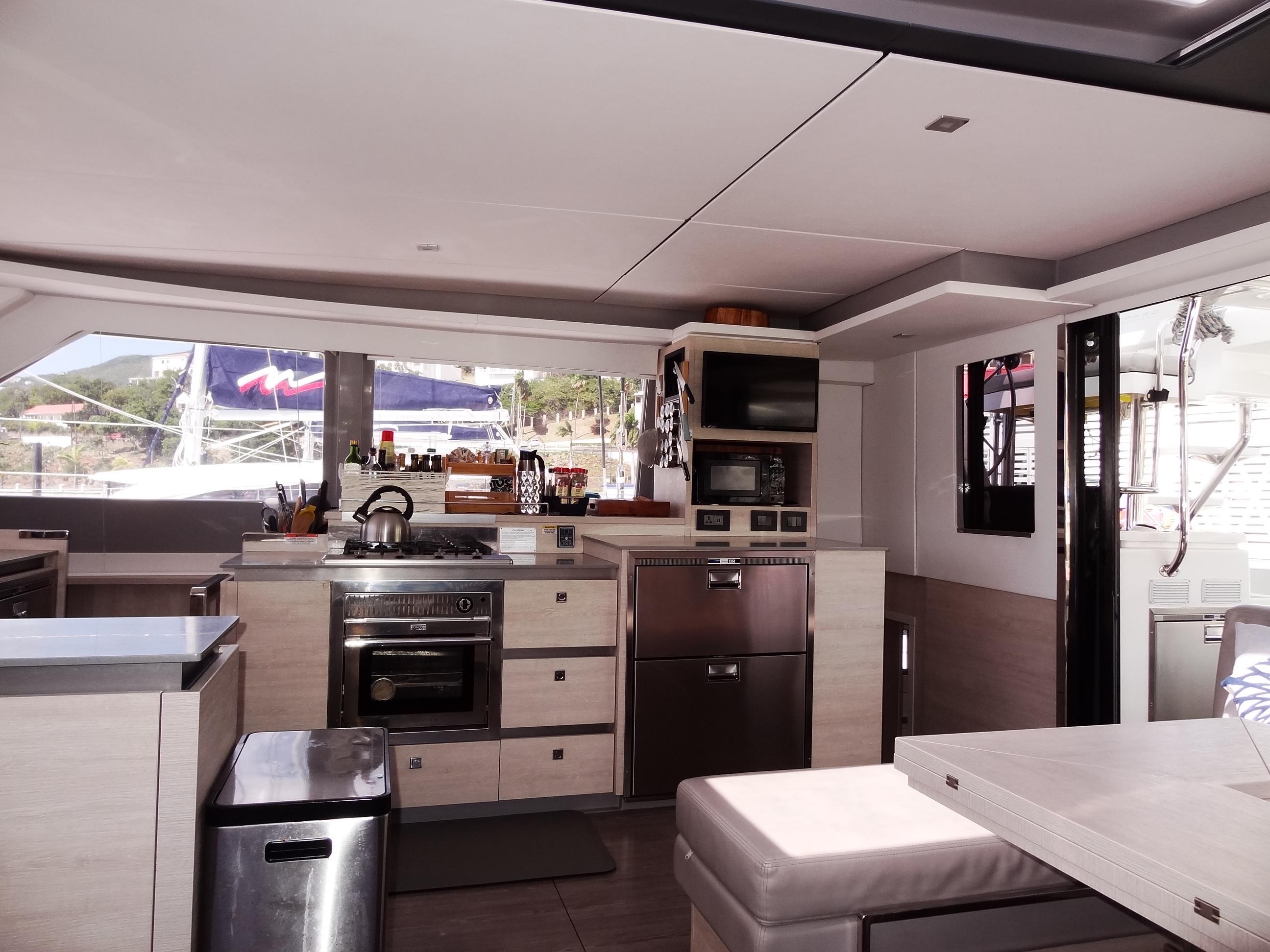 Leopard 50 Sailing Catamaran Kismet for sale | Leopard Brokerage