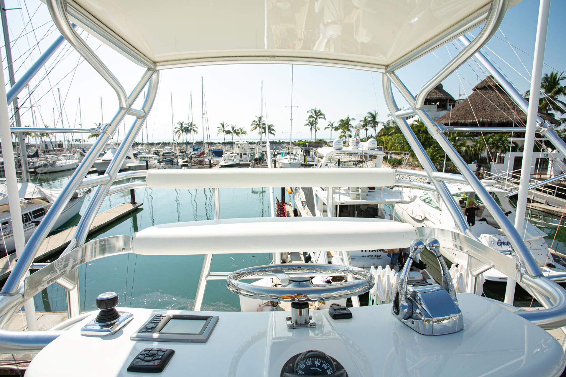 Tango Yacht for Sale | 40 Cabo Yachts Puerto Vallarta, Mexico | Denison ...