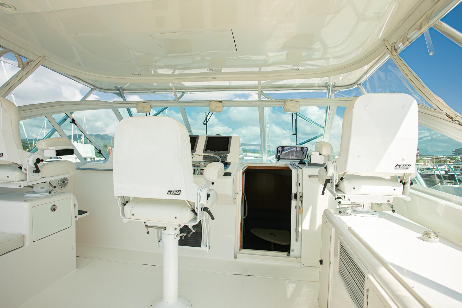 Tango Yacht for Sale | 40 Cabo Yachts Puerto Vallarta, Mexico | Denison ...