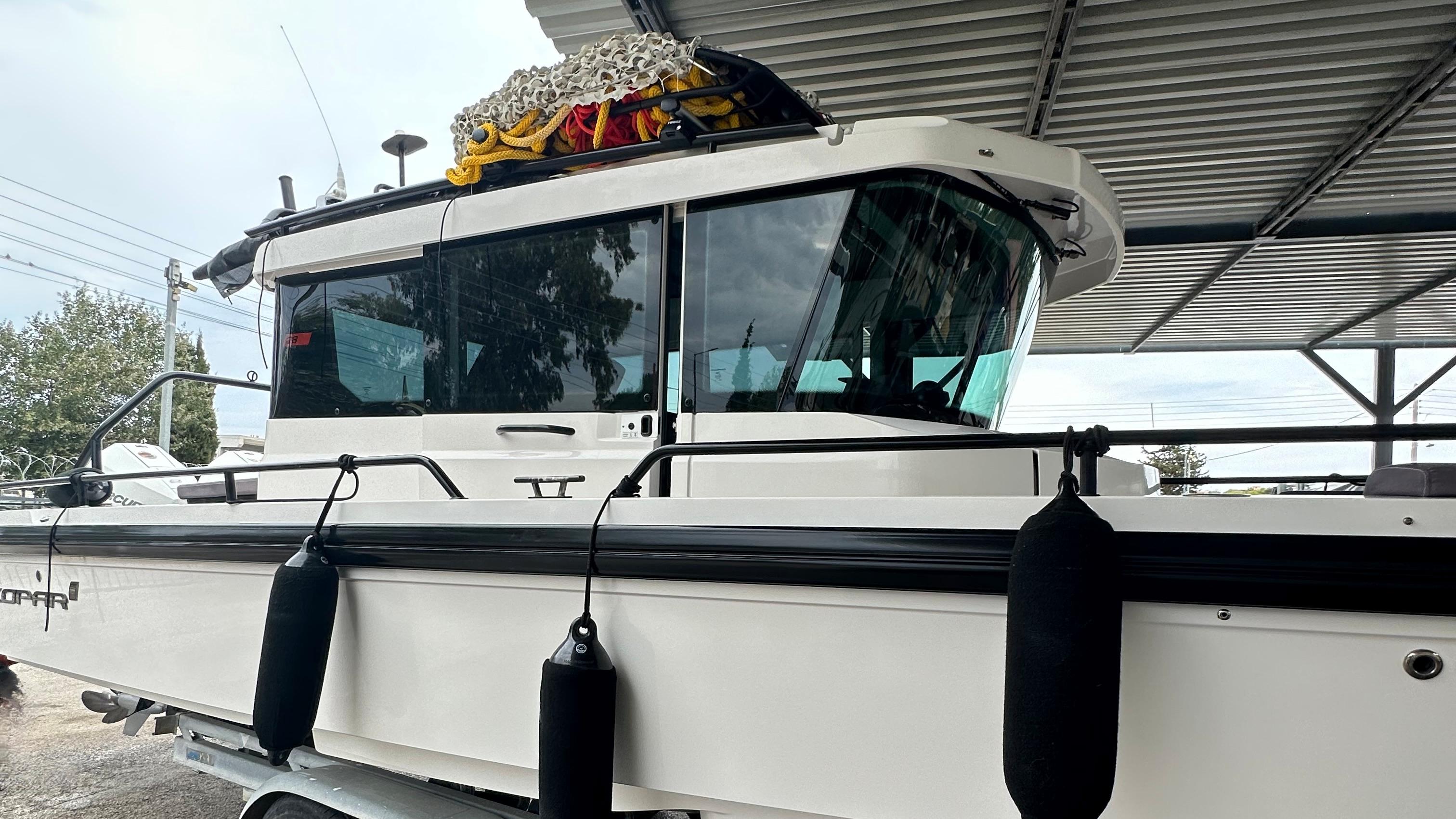 1639 Yacht for Sale | 30 Axopar Yachts Athens, Greece | Denison Yacht Sales