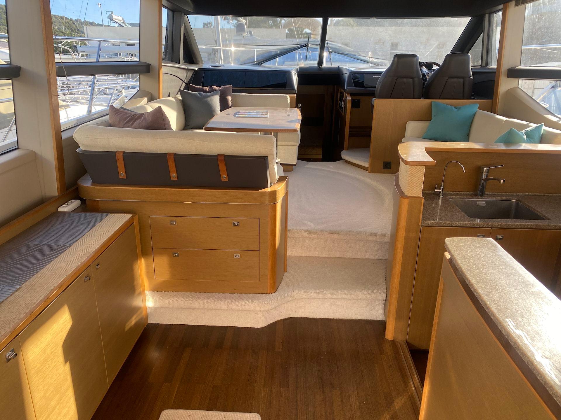 2015 Princess 52 Flybridge for sale - YachtWorld