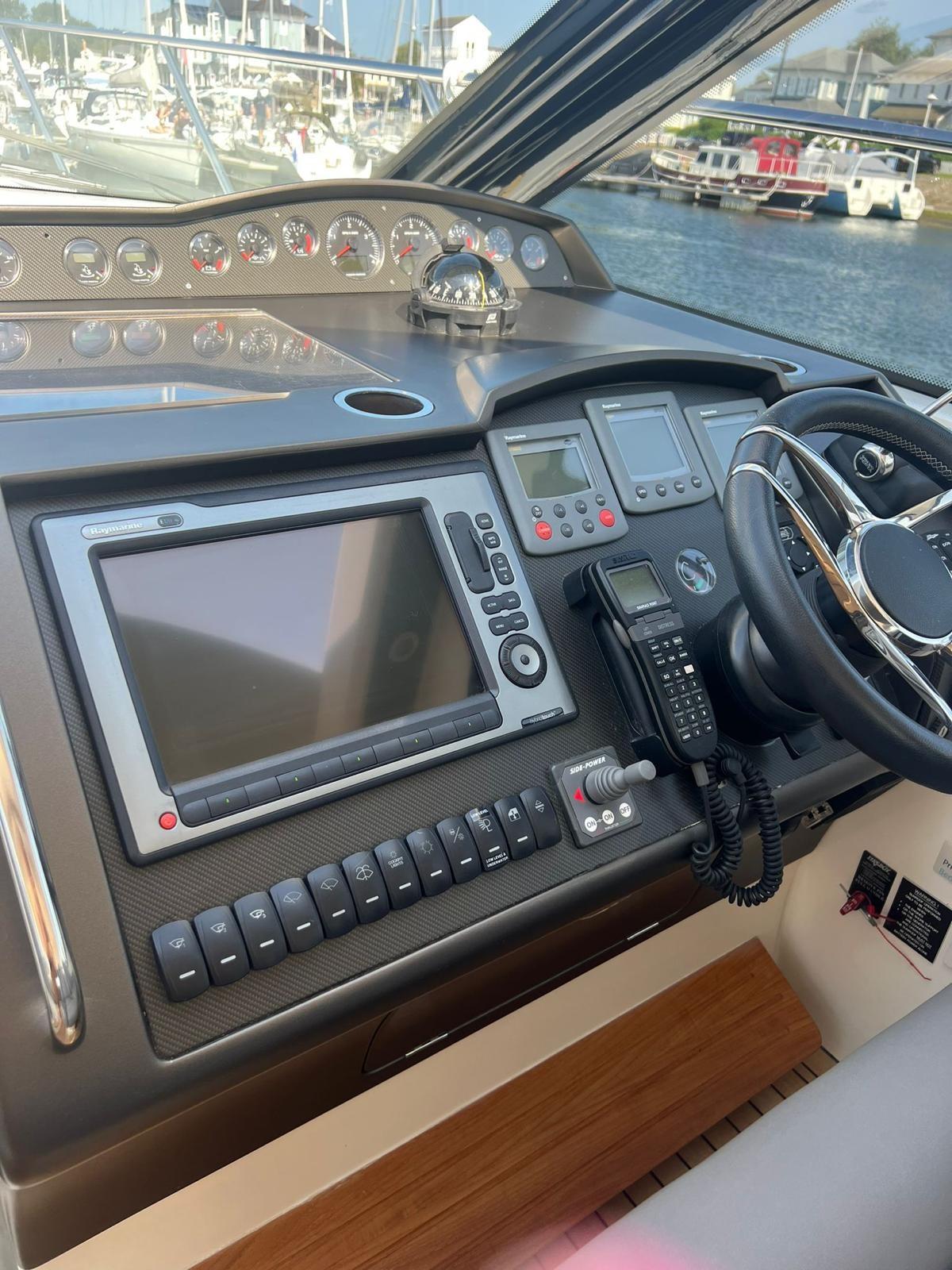 2010 Princess V45 Sports Cruiser for sale - YachtWorld