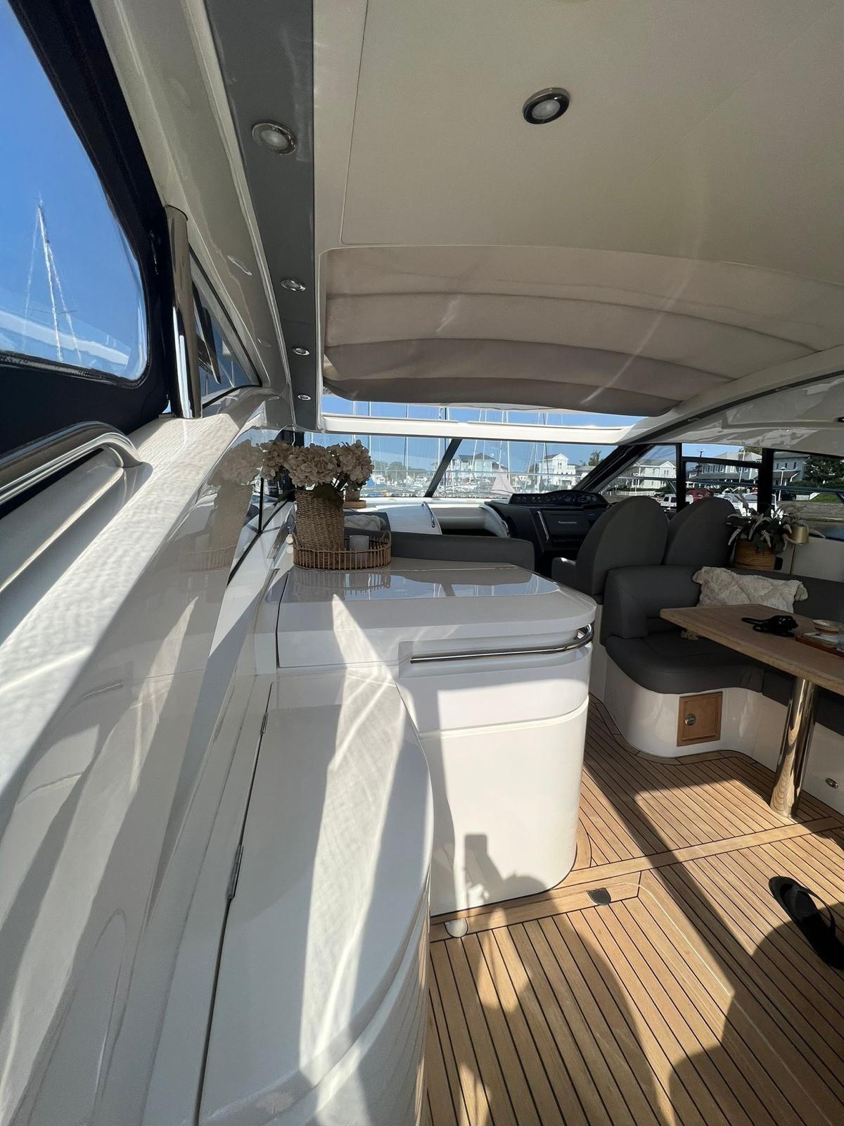 2010 Princess V45 Sports Cruiser for sale - YachtWorld