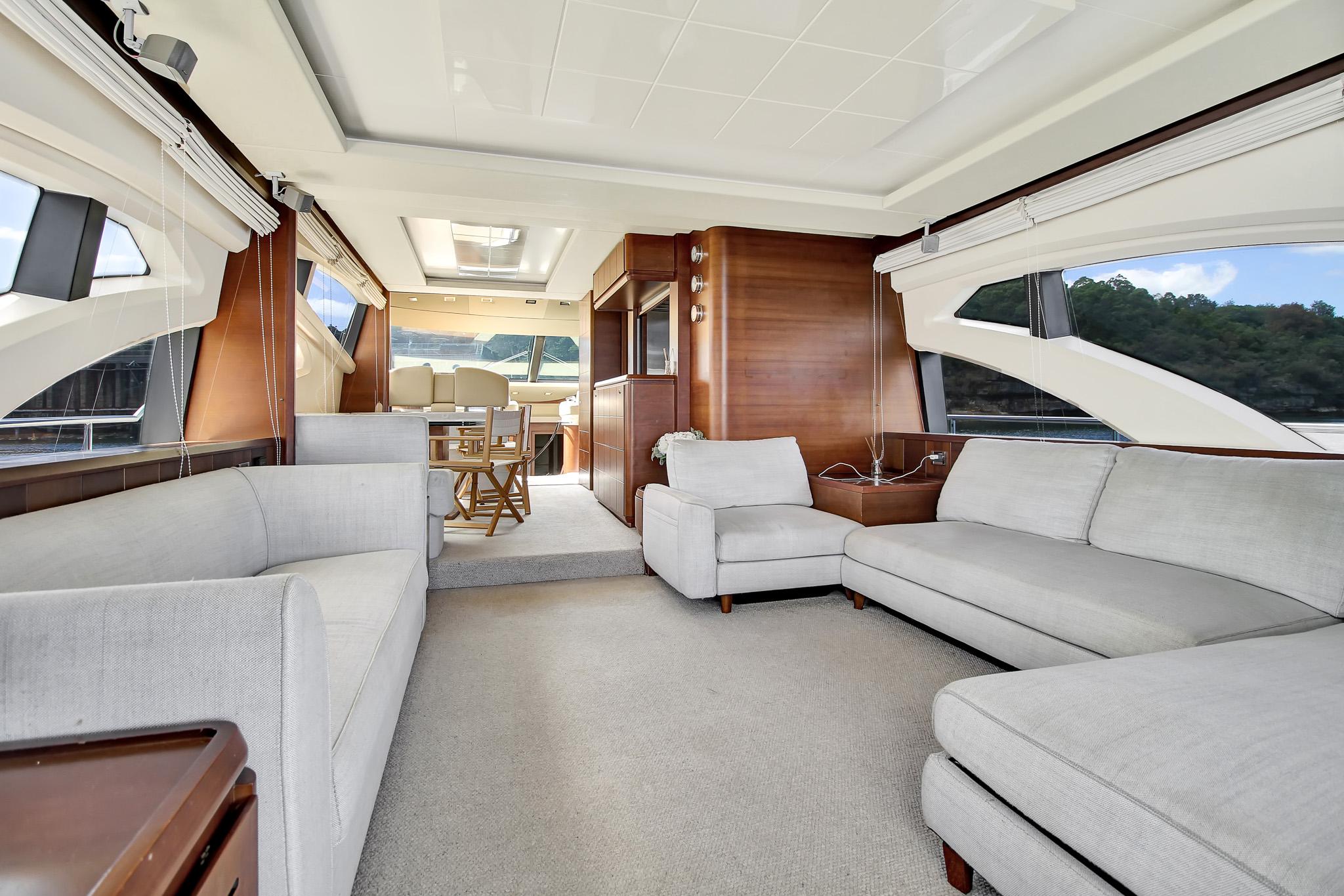 2006 Azimut 75 Mega Yacht for sale - YachtWorld