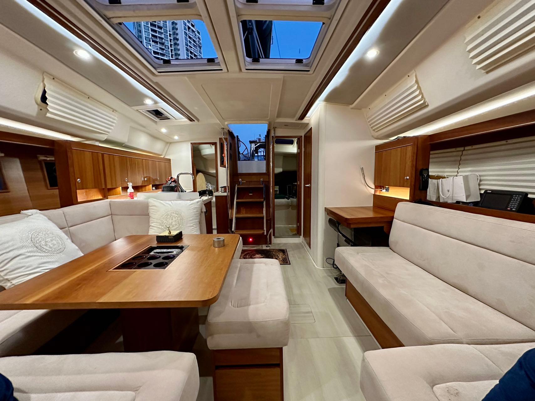 2017 Hanse 455 Cruiser for sale - YachtWorld