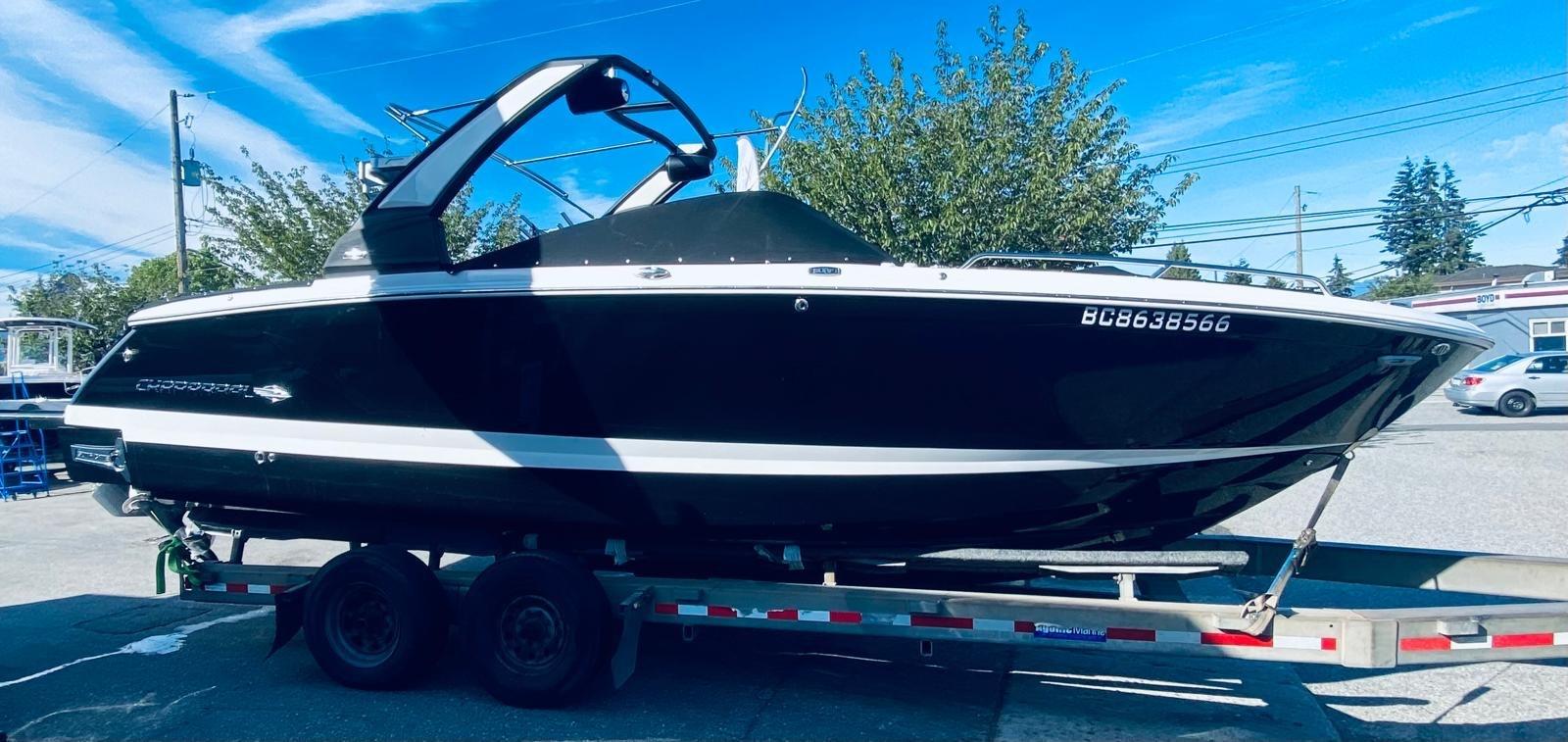 2023 Chaparral 28 Surf Other for sale - YachtWorld