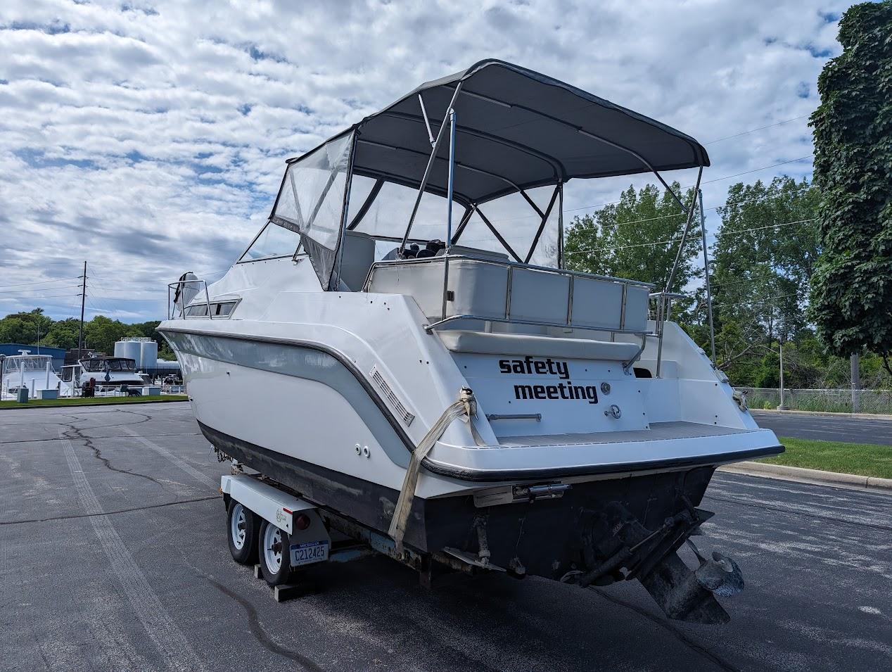 1990 Carver 2557 Monetgo Express Cruiser for sale - YachtWorld
