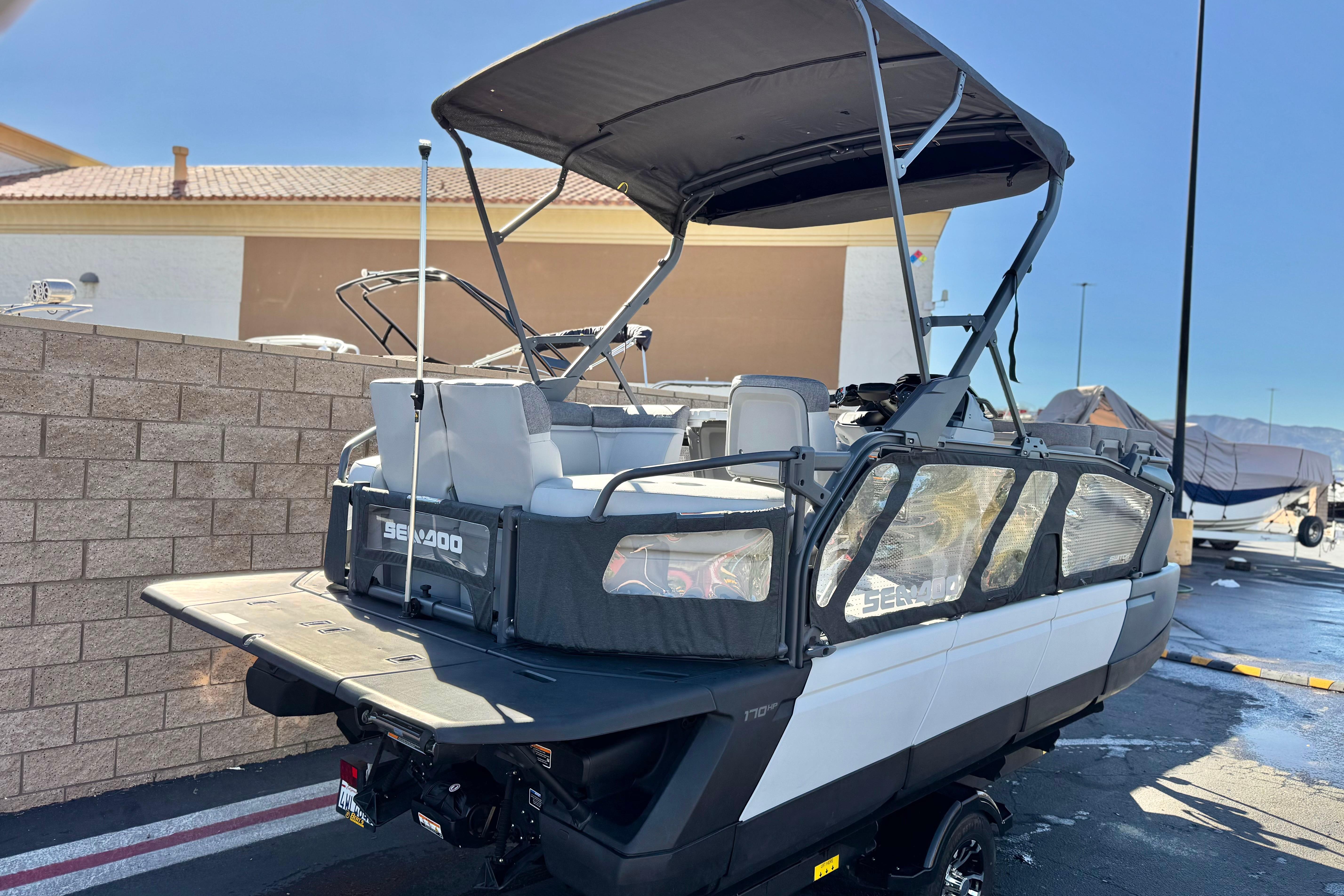 2024 Sea-Doo Switch Cruise 18 Jet boats à vendre - YachtWorld