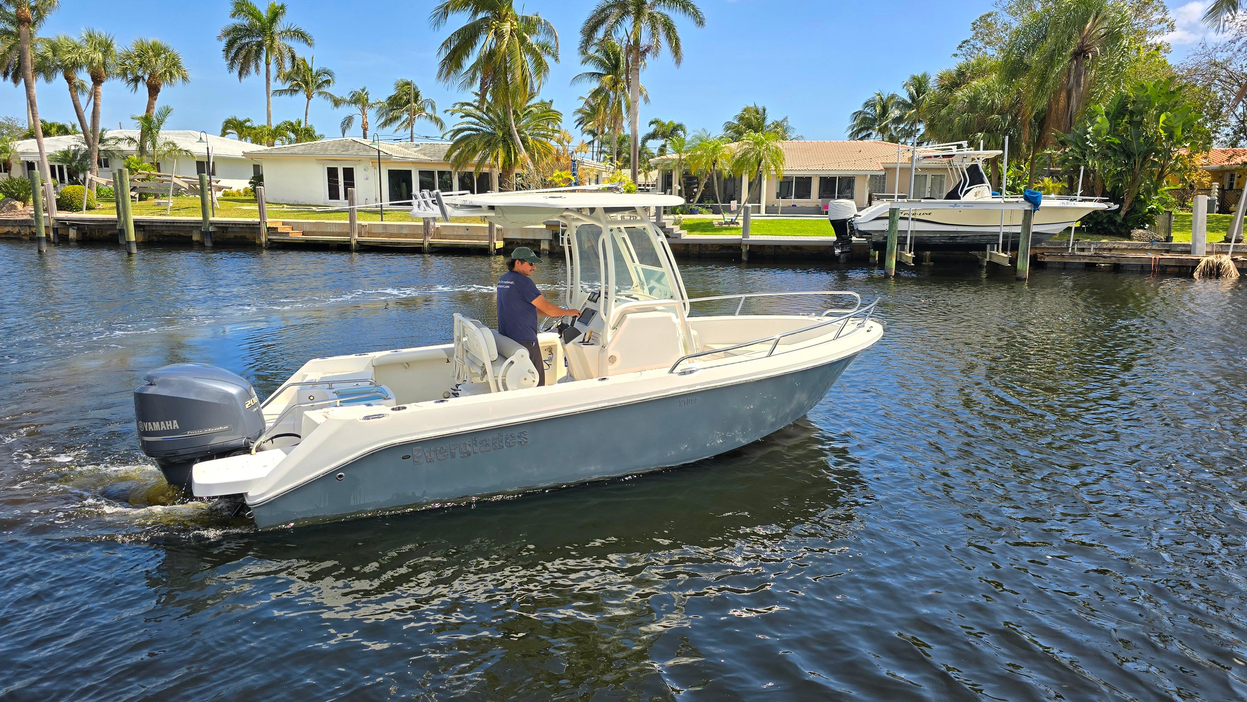2012 Everglades 210 Center Console Center Console for sale - YachtWorld