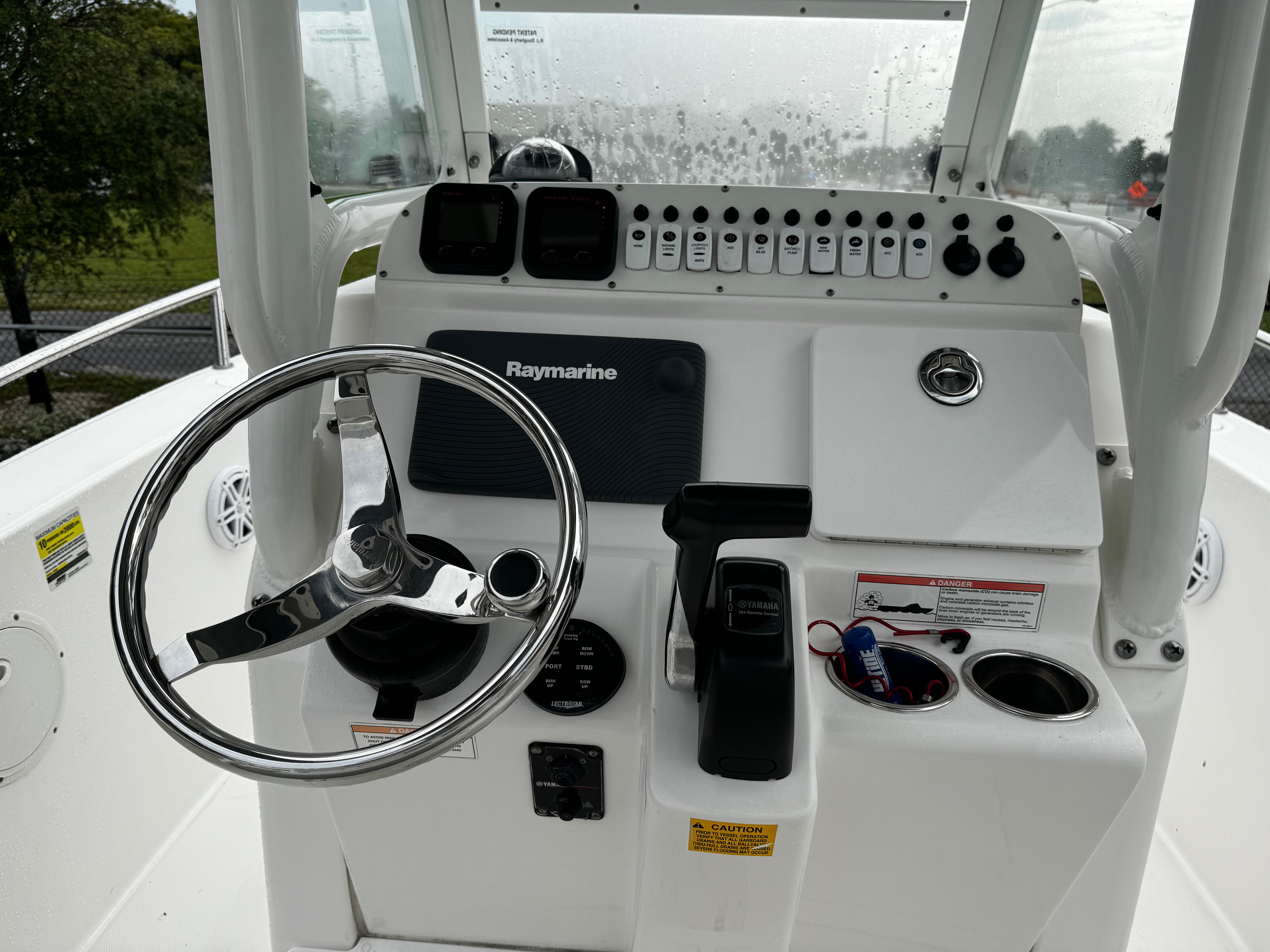 2012 Everglades 210 Center Console Center Console for sale - YachtWorld