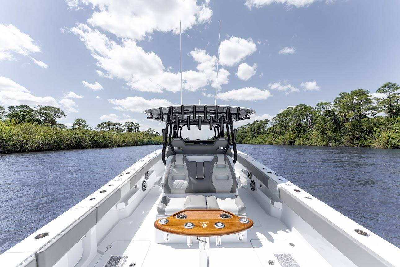 2024 Freeman 38 Centre Console for sale - YachtWorld