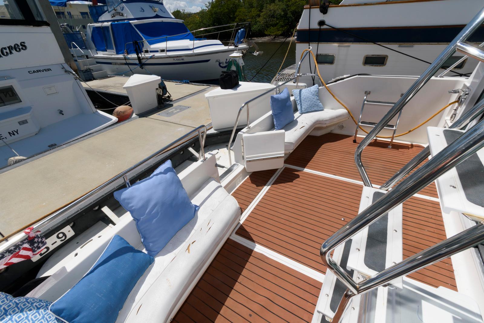 1995 Sea Ray 500 Sedan Bridge Cruiser for sale - YachtWorld