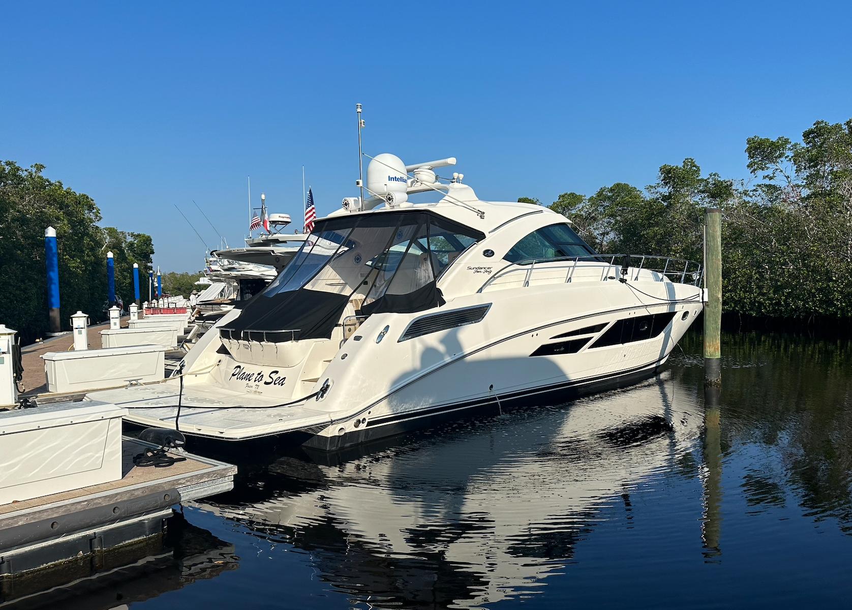 2015 Sea Ray 540 Sundancer Motor Yacht for sale - YachtWorld