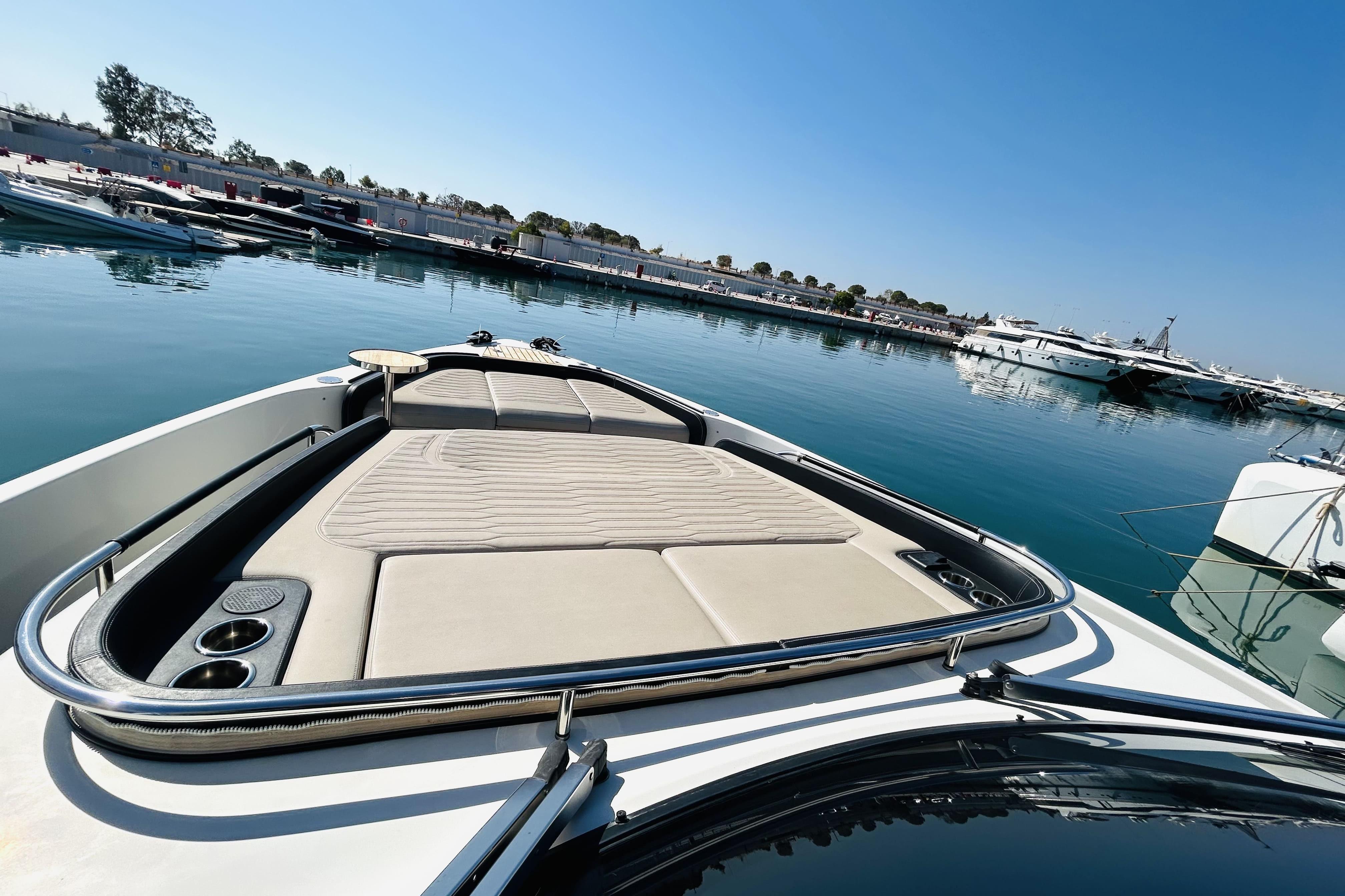 Cranchi A46 Luxury Tender | 2022 | 14m | Boatshop24