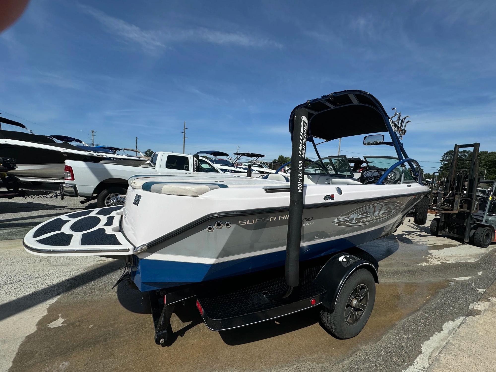 2004 Correct Craft Super Air Nautique 210 Ski and Wakeboard for sale ...