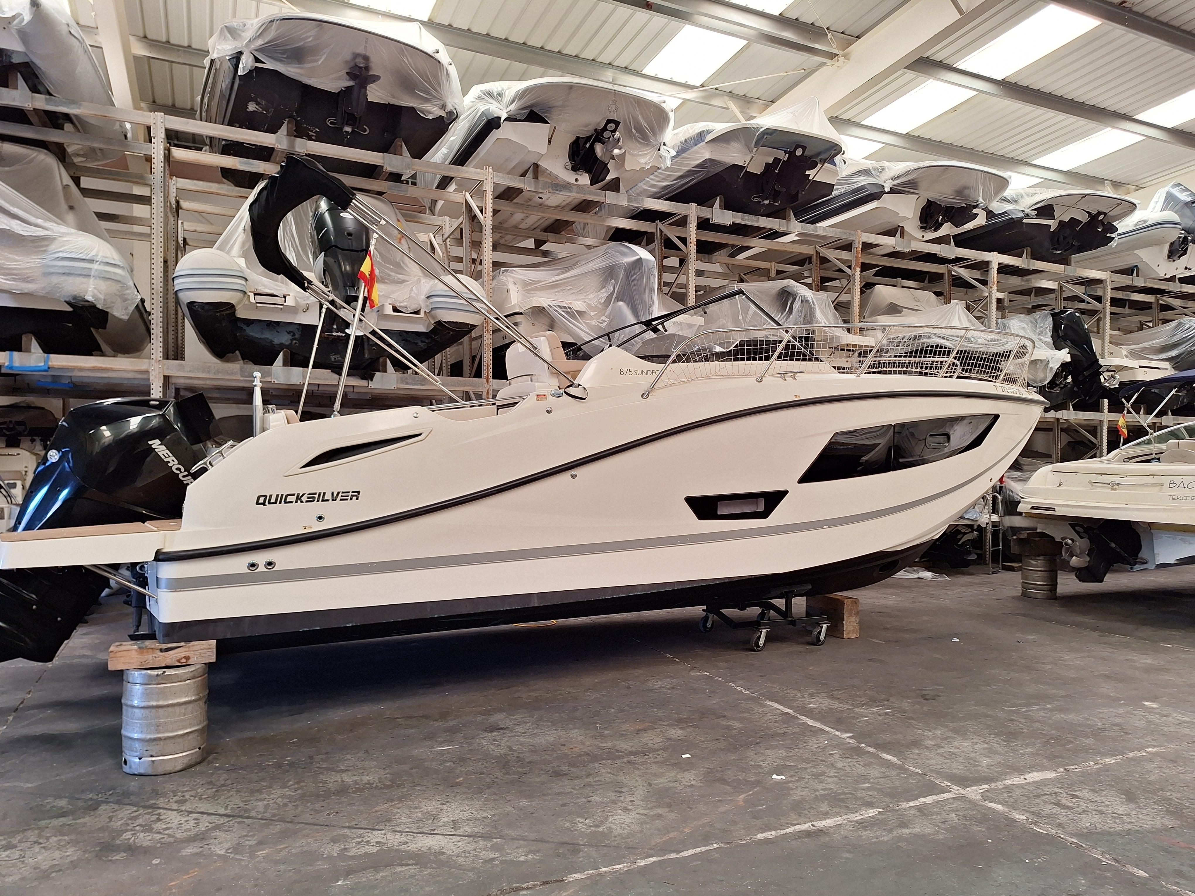 Quicksilver 875 Sundeck 8m 2020, Sports Cruiser - Islas Baleares | Boot24