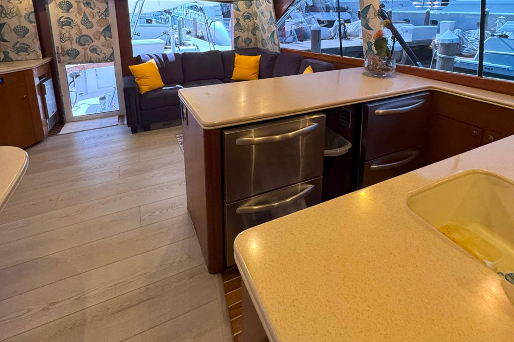 1997 Ocean Yachts 48 Super Sport Sedan-Boot Kaufen - YachtWorld