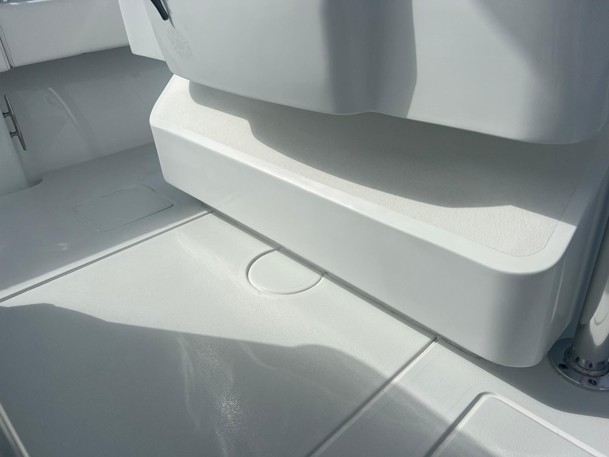 2023 Contender 35 ST Center Console for sale - YachtWorld