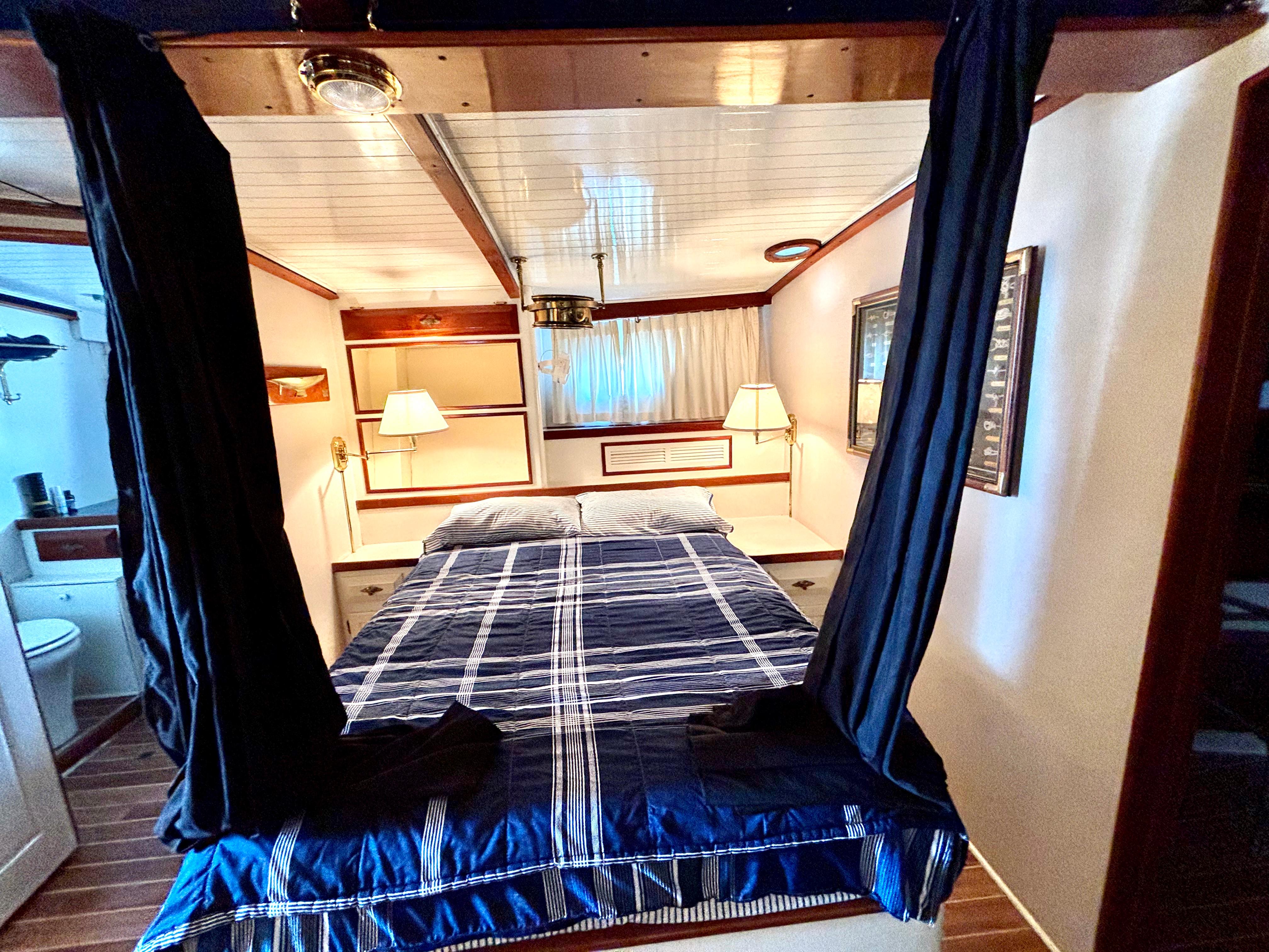 1967 Willard Pilothouse Pilothouse for sale - YachtWorld