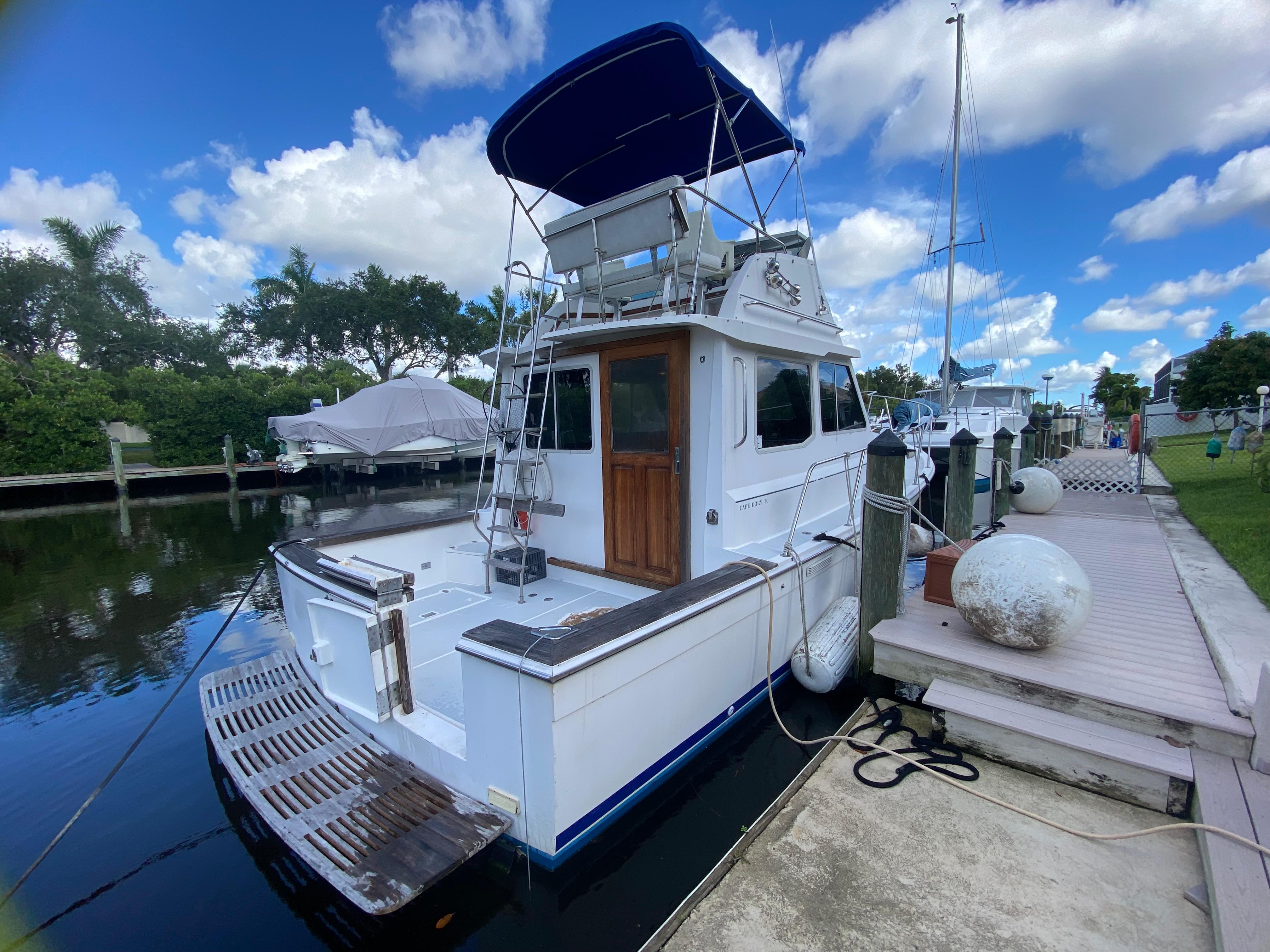 Cape Dory 30 Flybridge boats for sale in Gulf Coast | YachtWorld