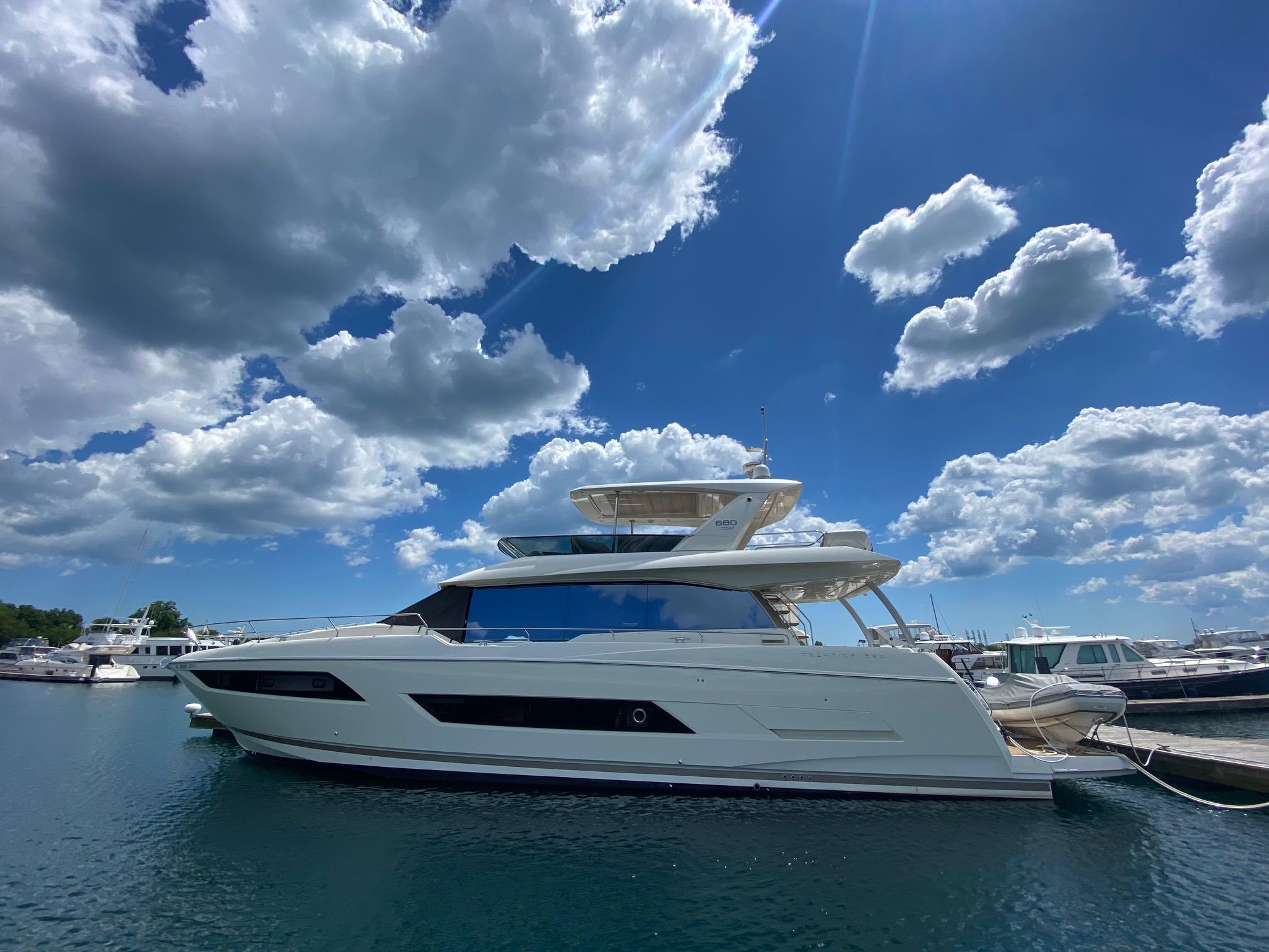 2016 Prestige 680 Flybridge Motor Yachts for sale - YachtWorld