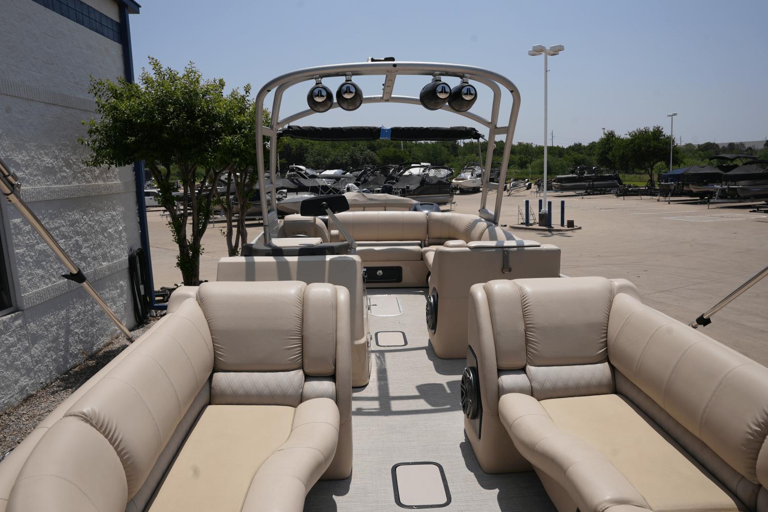 2017 Harris GRAND MARINER (TWIN ENGINE) Pontoon for sale - YachtWorld