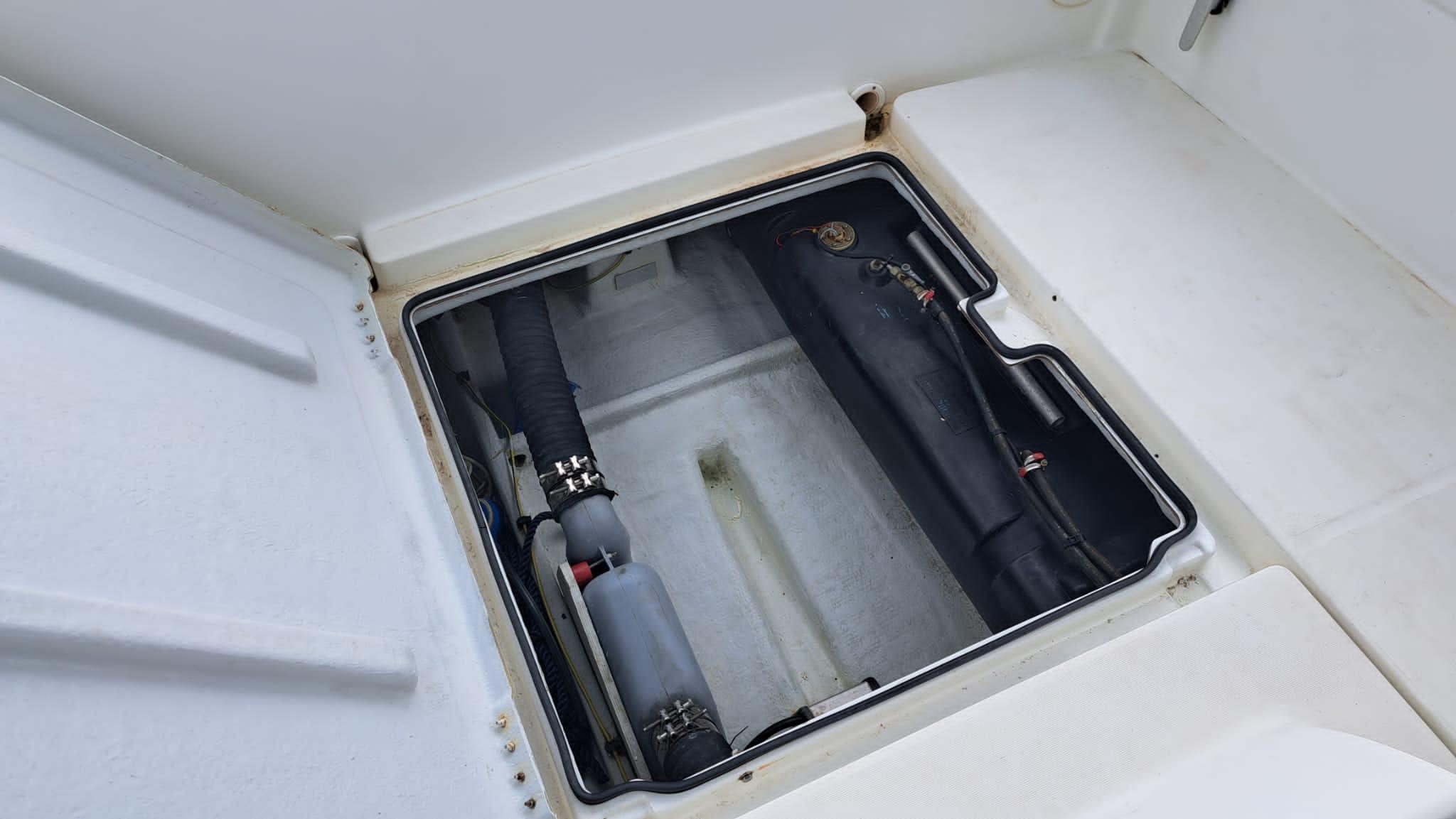 2005 Jeanneau Merry Fisher 695 Motor Yachts for sale - YachtWorld