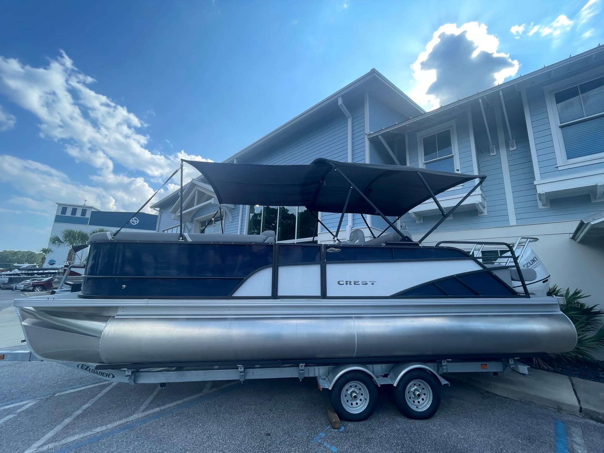 2023 Crest Classic DLX 240 Bateaux ponton à vendre - YachtWorld