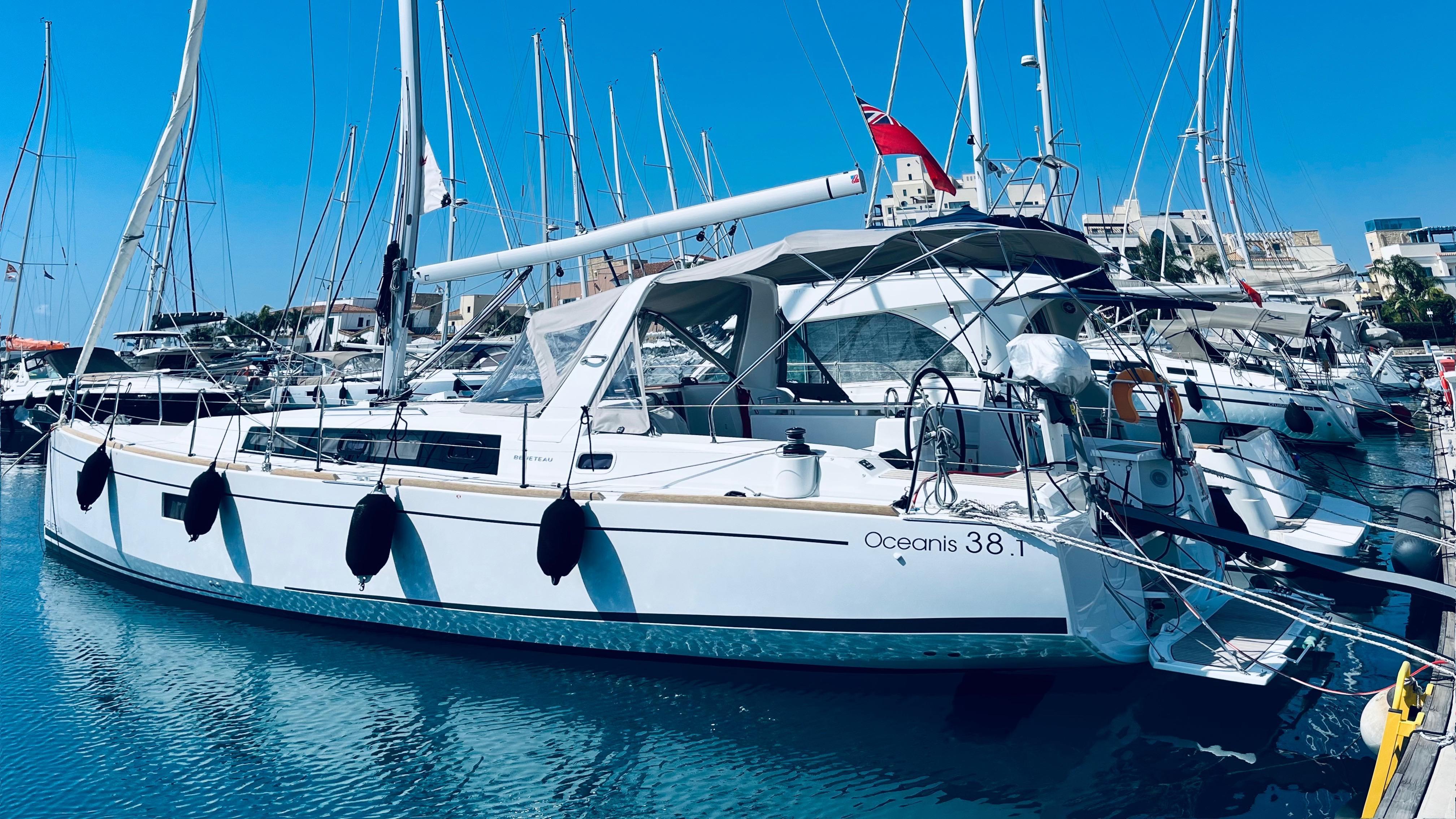 Beneteau Oceanis 38.1 | 2023 | 12m | Boatshop24