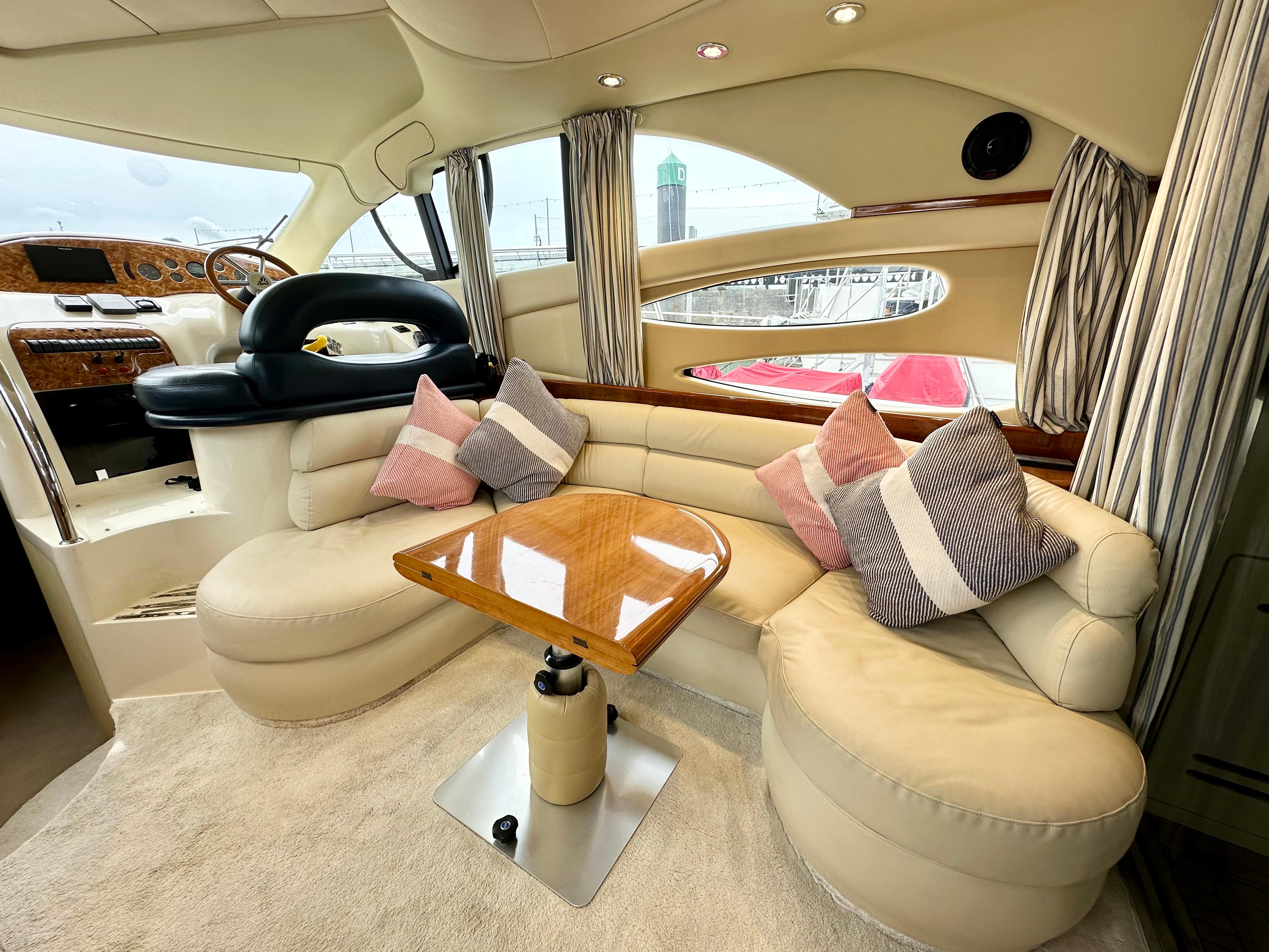 2002 Azimut 39 Flybridge for sale - YachtWorld