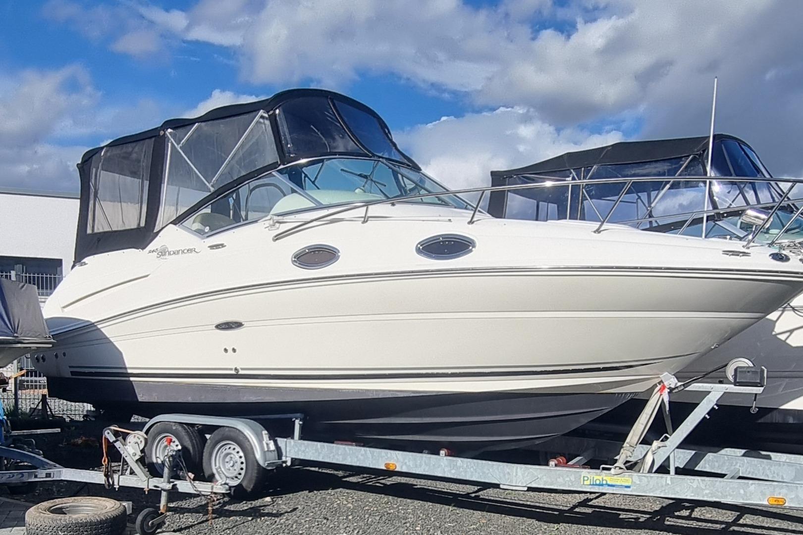 Sea Ray 245 SUNDANCER MIT 5,0L MPI | 2006 | 7m - Rhineland-Palatinate ...