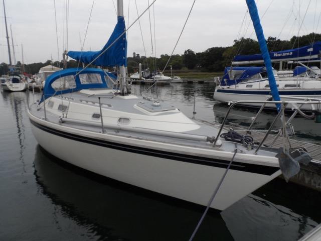 Westerly Fulmar 32 | 10m | 1985 - Hampshire | Boats and Outboards