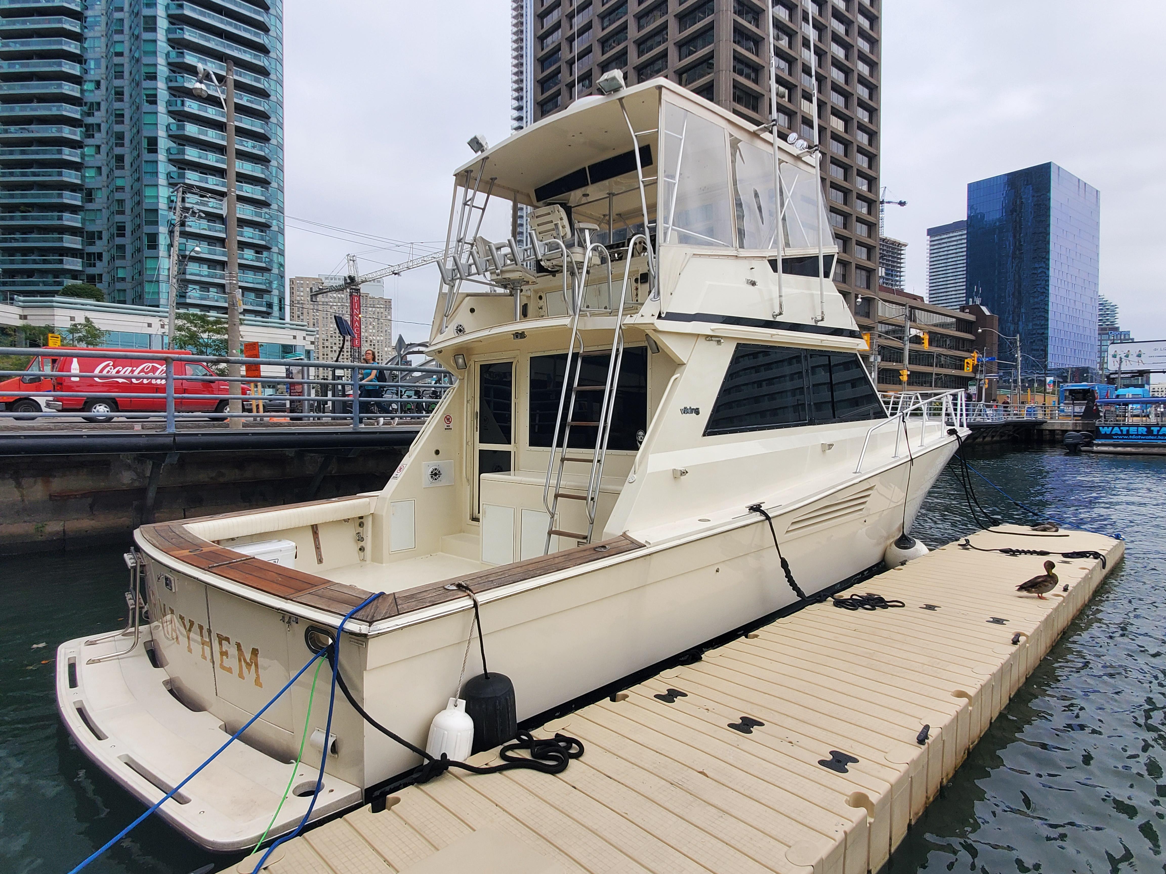 1989 Viking Convertible Flybridge boten te koop- YachtWorld 1989 Viking Convertible Flybridge boten te koop- YachtWorld