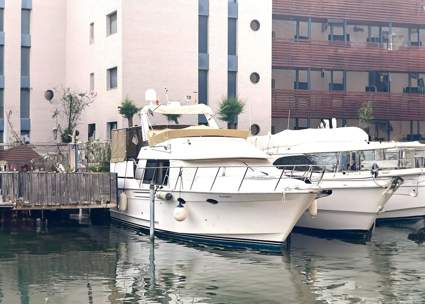 Used 1991 Ocean Alexander 390 - 14 - Calvados | Youboat