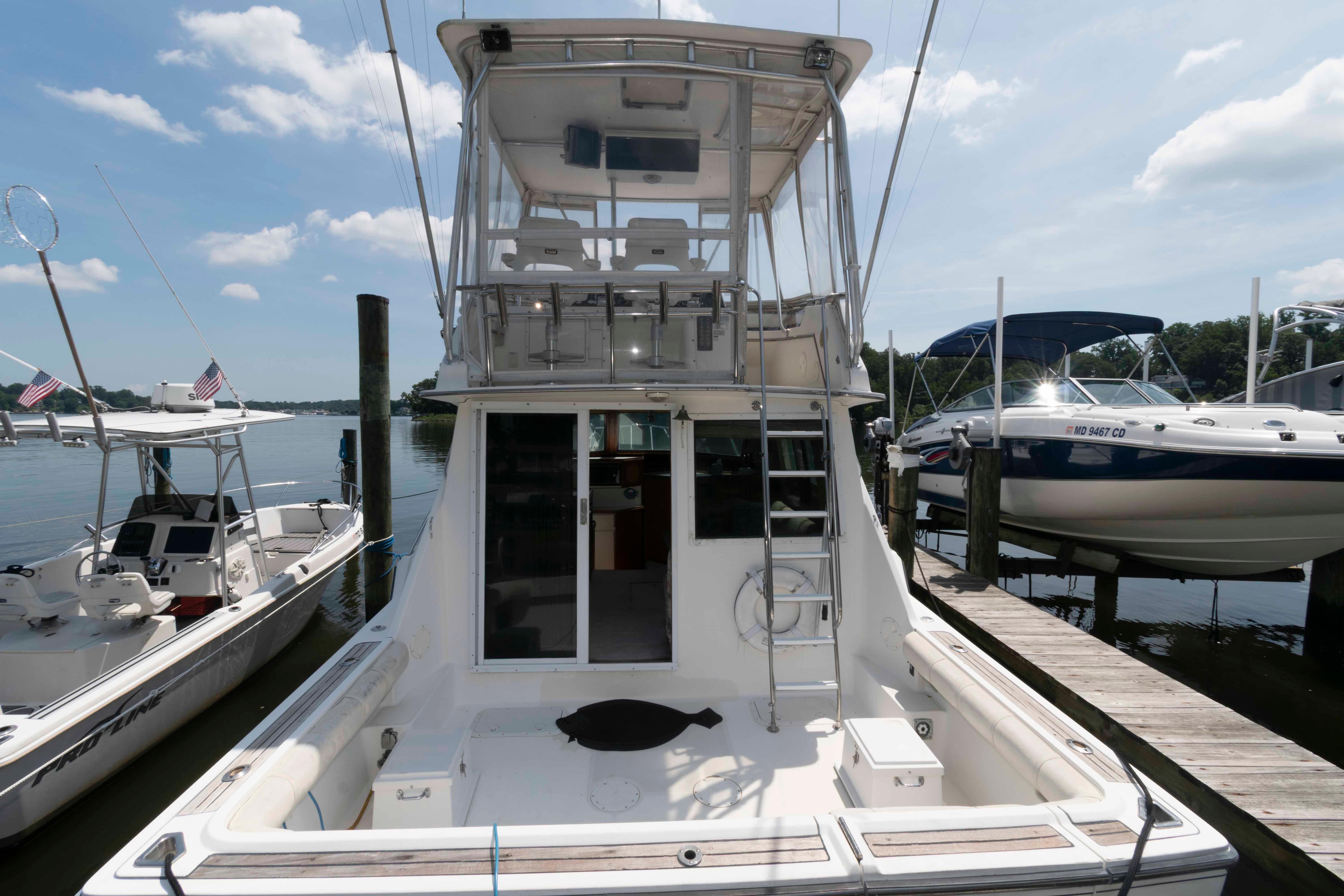 1989 Tiara Yachts 3600 Convertible Flybridge for sale - YachtWorld