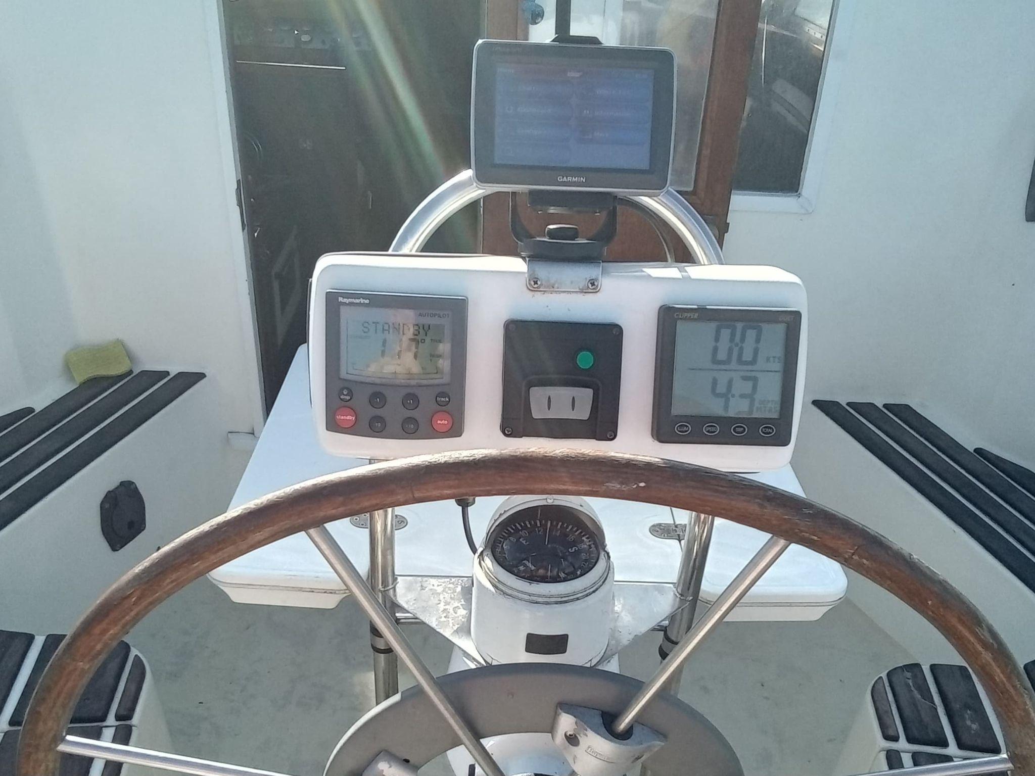 1977 Colvic Victor 34 Cruiser for sale - YachtWorld