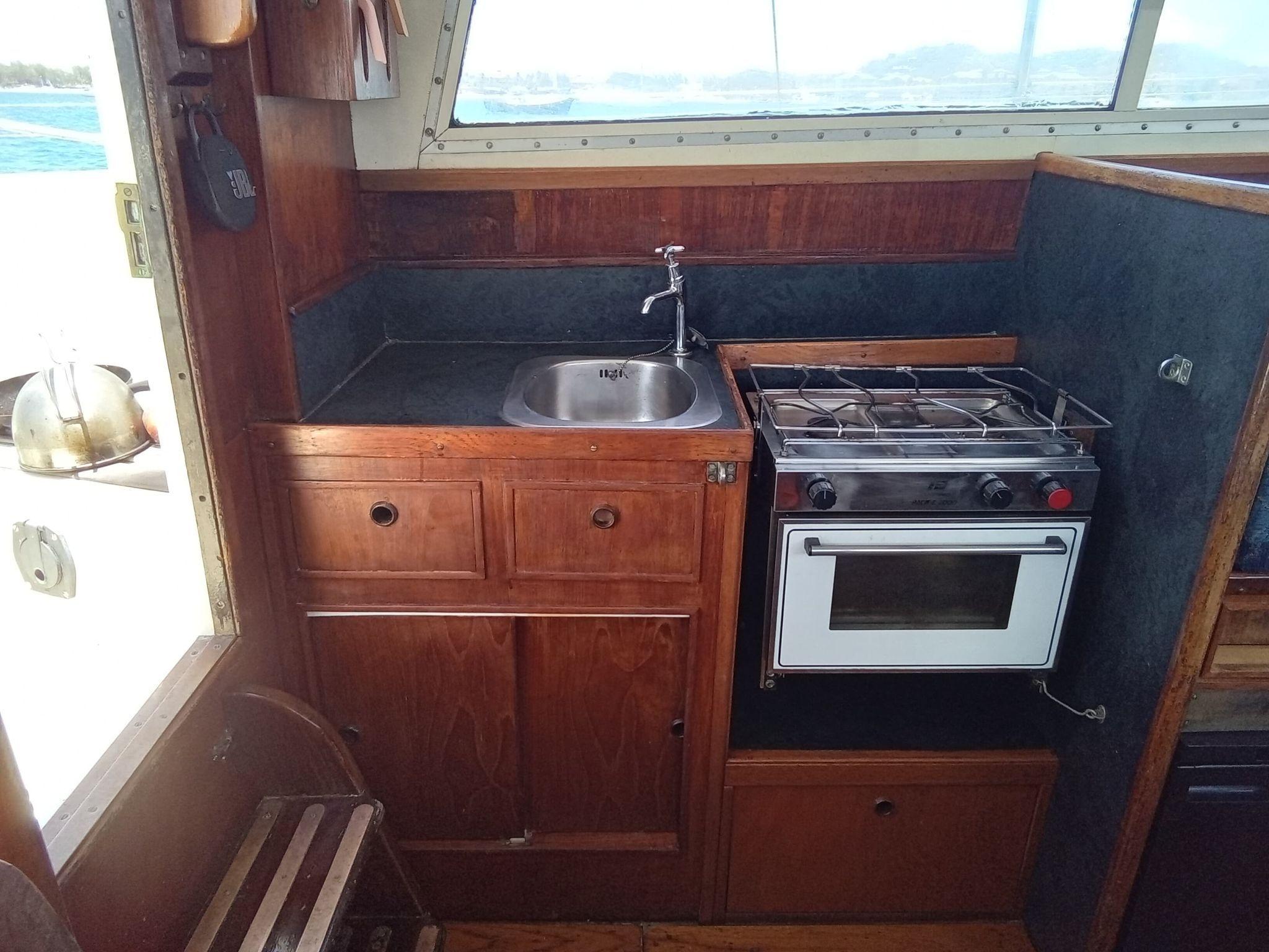 1977 Colvic Victor 34 Cruiser for sale - YachtWorld