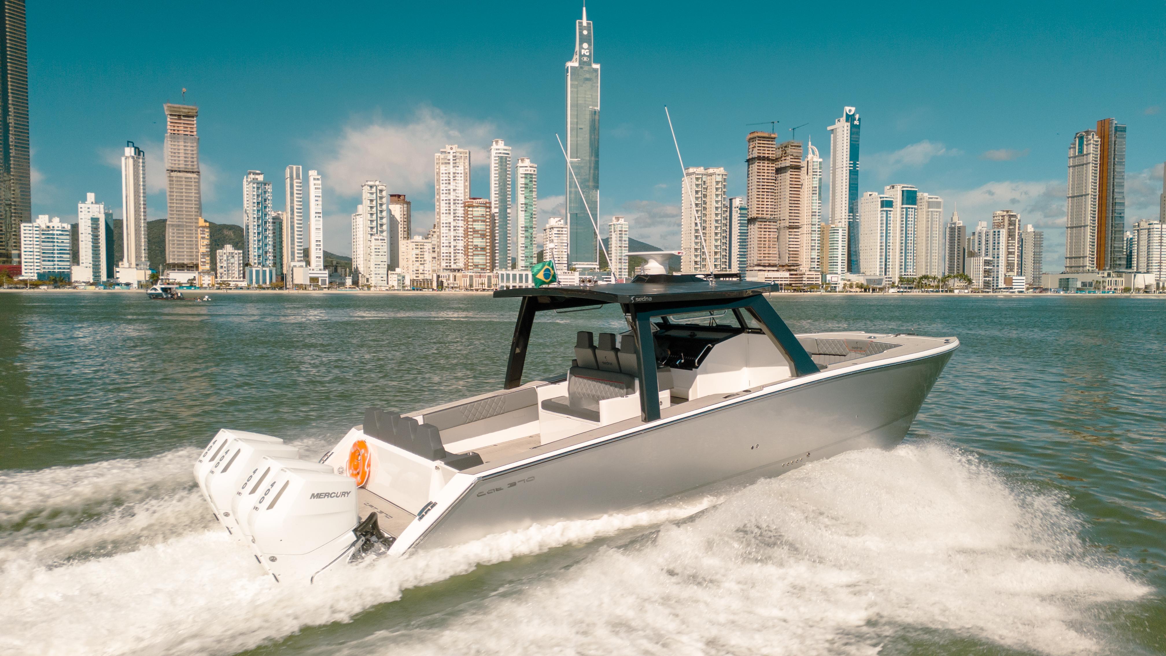 2025 Sedna 370 Side Console Power Catamaran for sale - YachtWorld