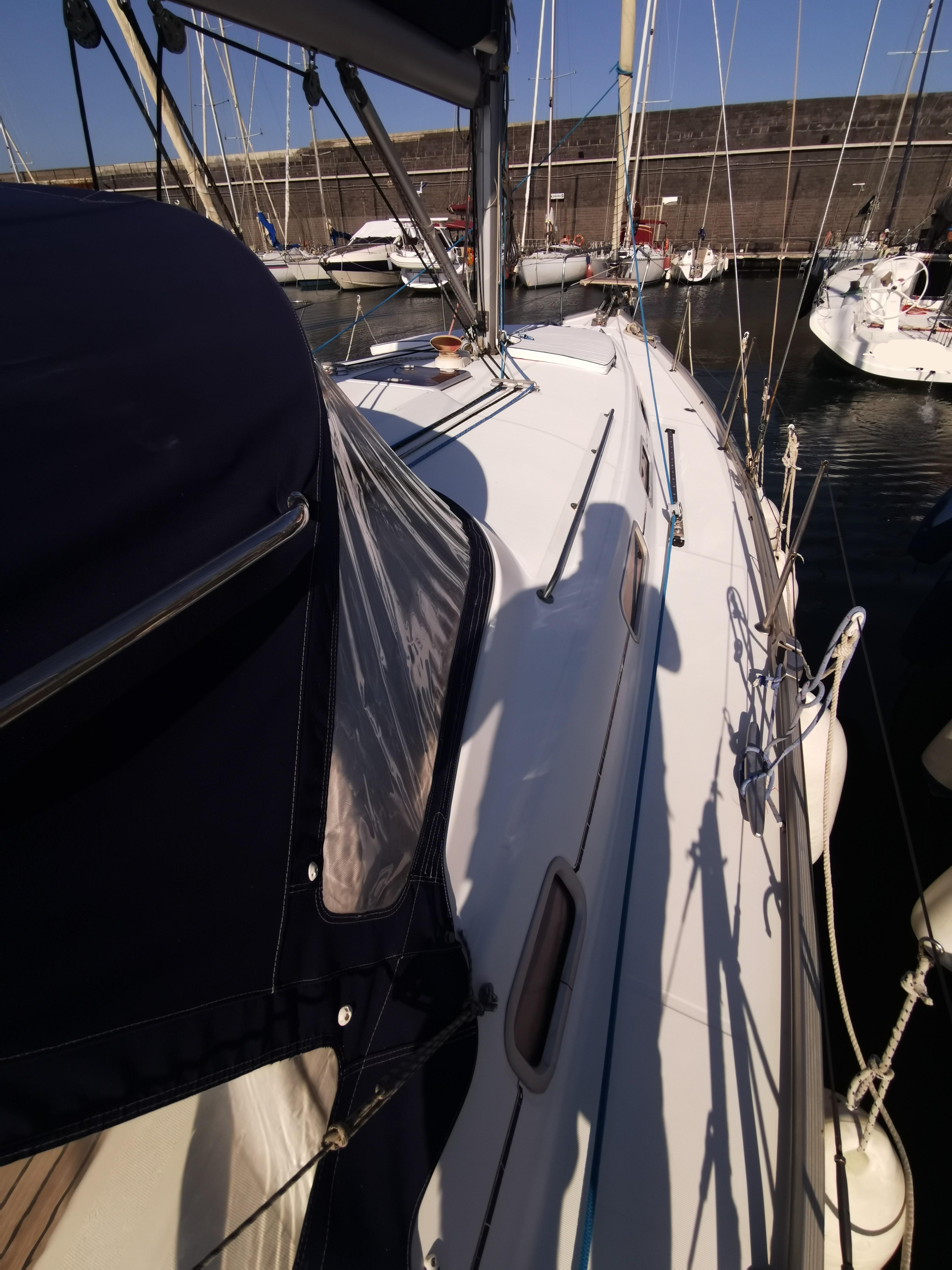 2006 Beneteau Cyclades 39 Cruiser for sale - YachtWorld