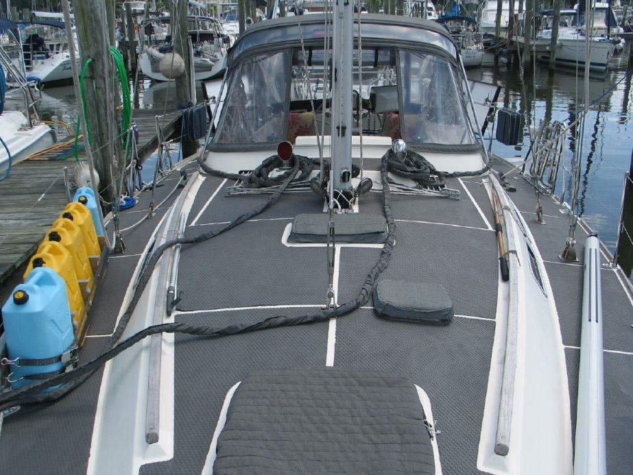 1997 Westerly Oceanlord Centre Cockpit for sale - YachtWorld