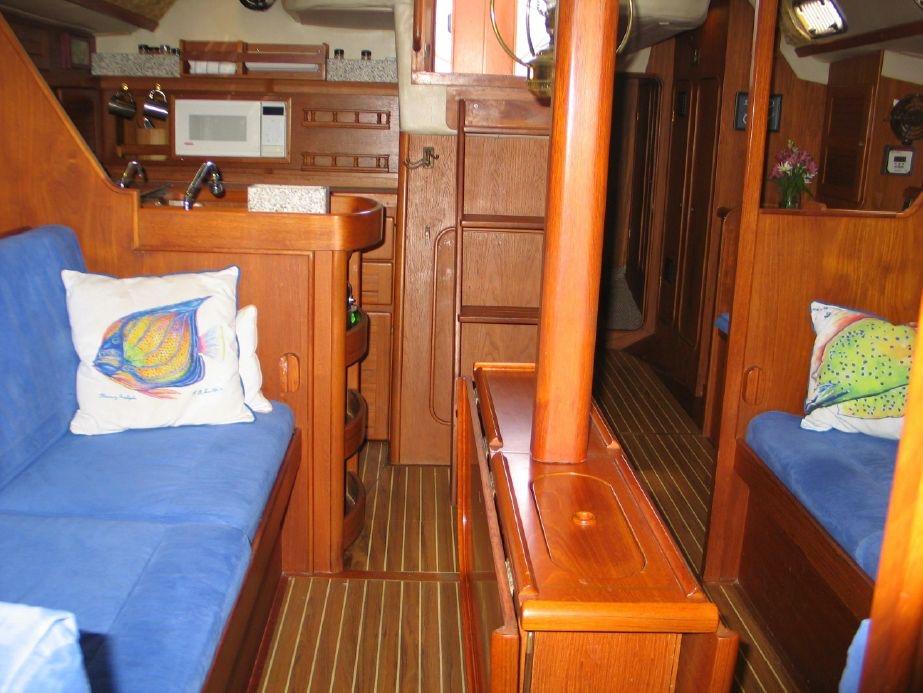 1997 Westerly Oceanlord Centre Cockpit for sale - YachtWorld