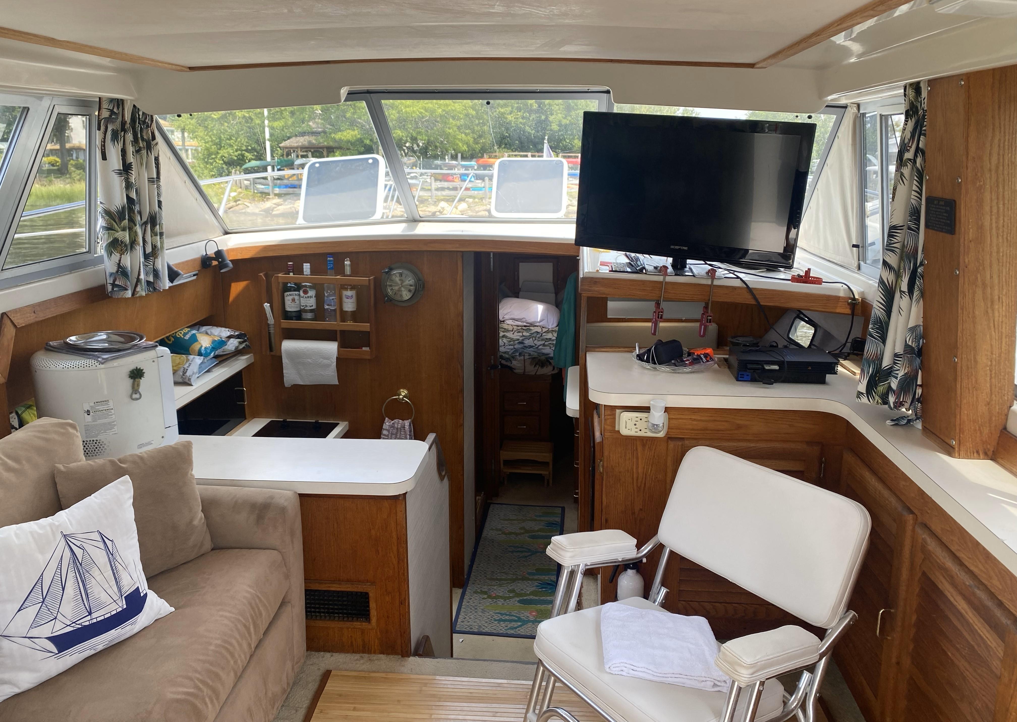 1987 Silverton 34 Convertible Convertible for sale - YachtWorld